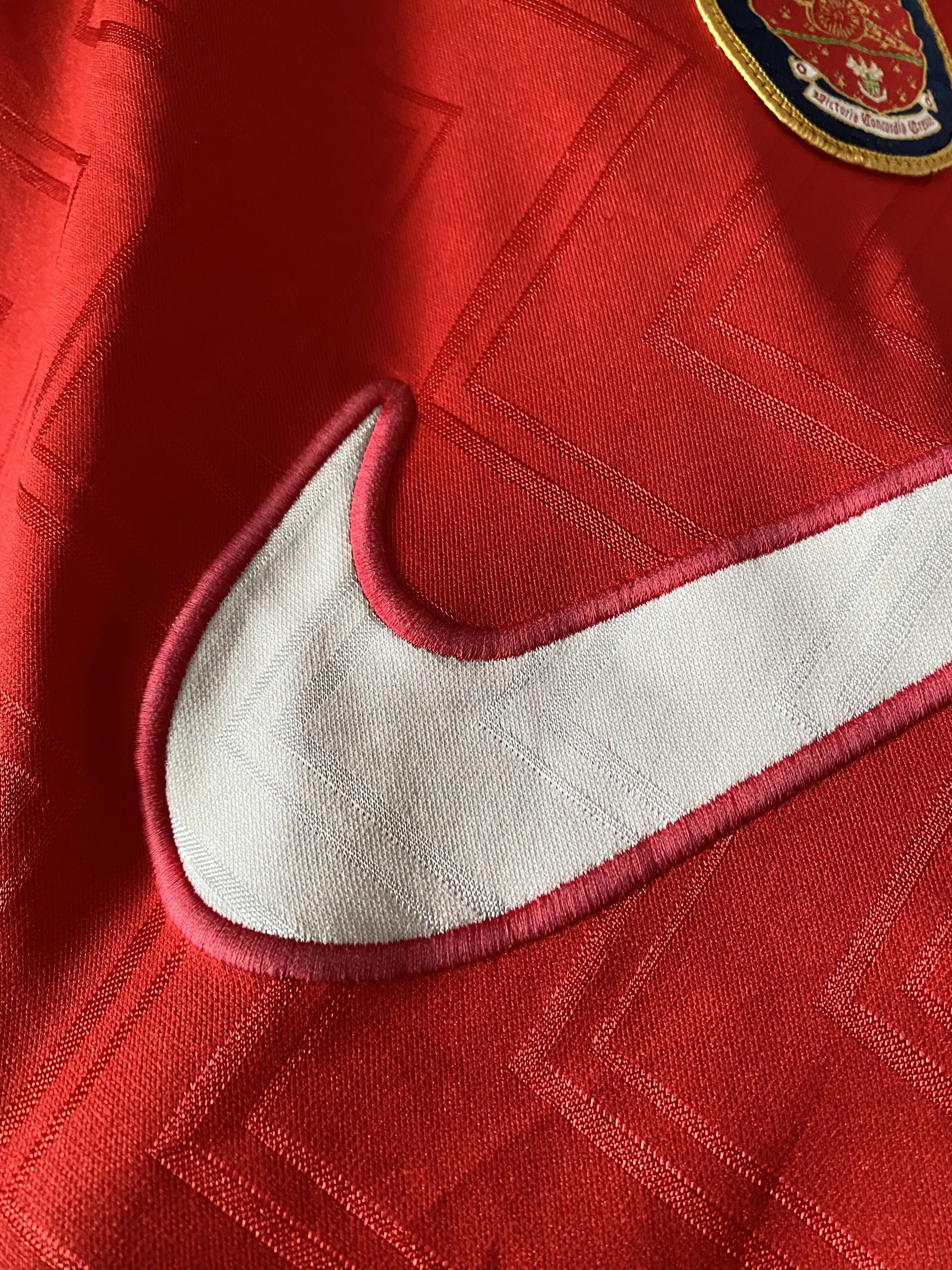Arsenal 1994-1996 Nike Training Shirt Arsenal 1994-1996 Nike Training Shirt
