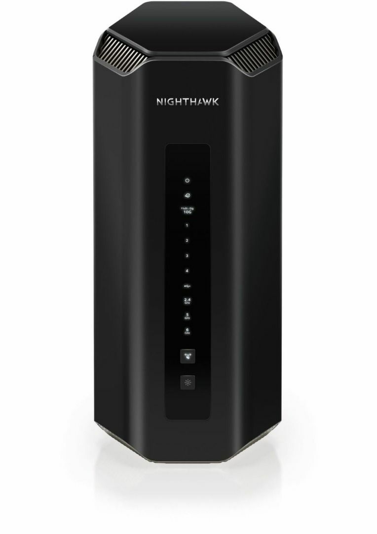 NETGEAR Nighthawk Tri-Band WiFi 7 BE19000 SmRouter R700