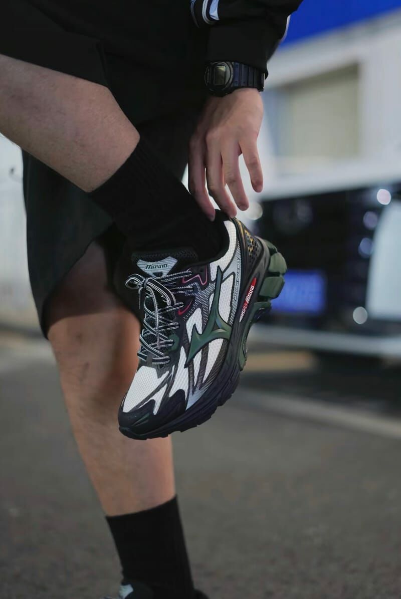 MIZUNO HALO MIX -BLACK GREEN D1GH240802 $599 EUR36/36.5