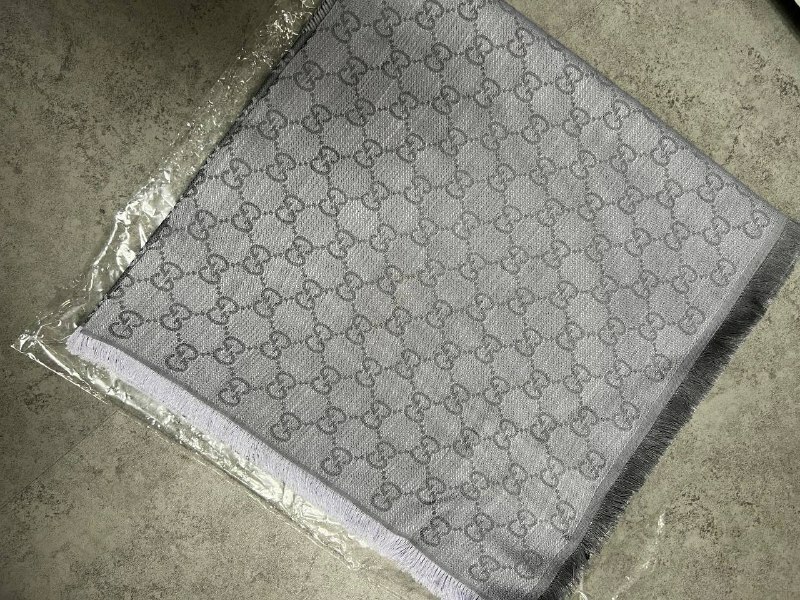 [S] GUCCI MONOGRAM LOGO SCARF, 2819423G704-1962 (SGC74)
