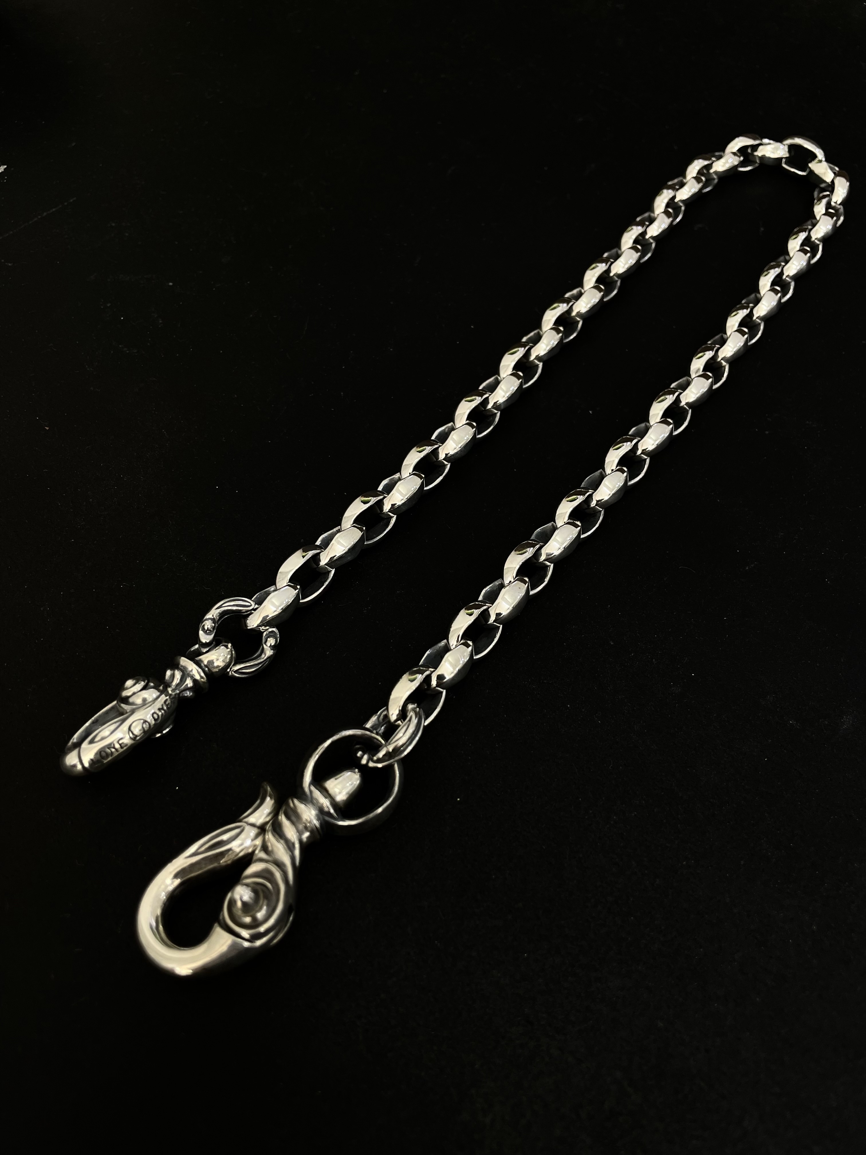 Mating Flight Silk Link Small with swan Cli Wallet Chai