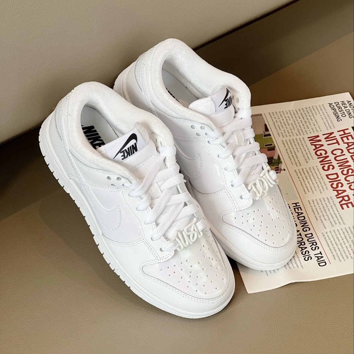 Nike Dunk Low SE 白珠光 純白 雷射 FD8683-100