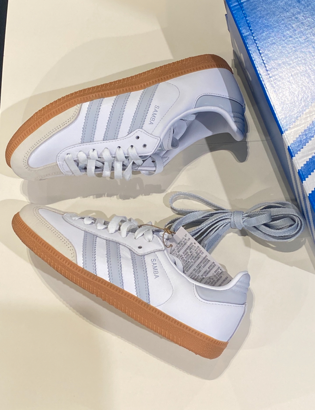 adidas Samba OG White Halo Blue Gum IE0877