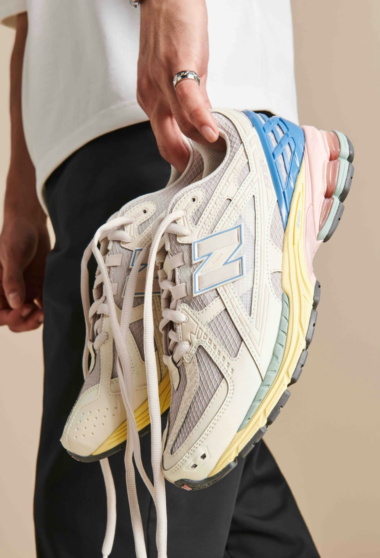 NEW BALANCE 1906U LUNAR NEW YEAR M1906NC