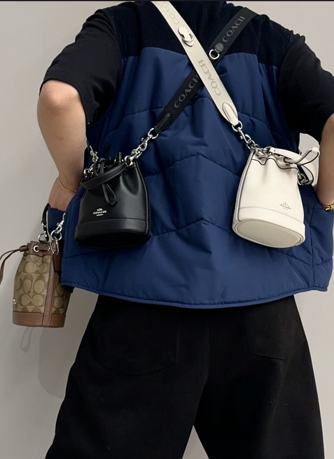 COACH MINI BUCKET BAG