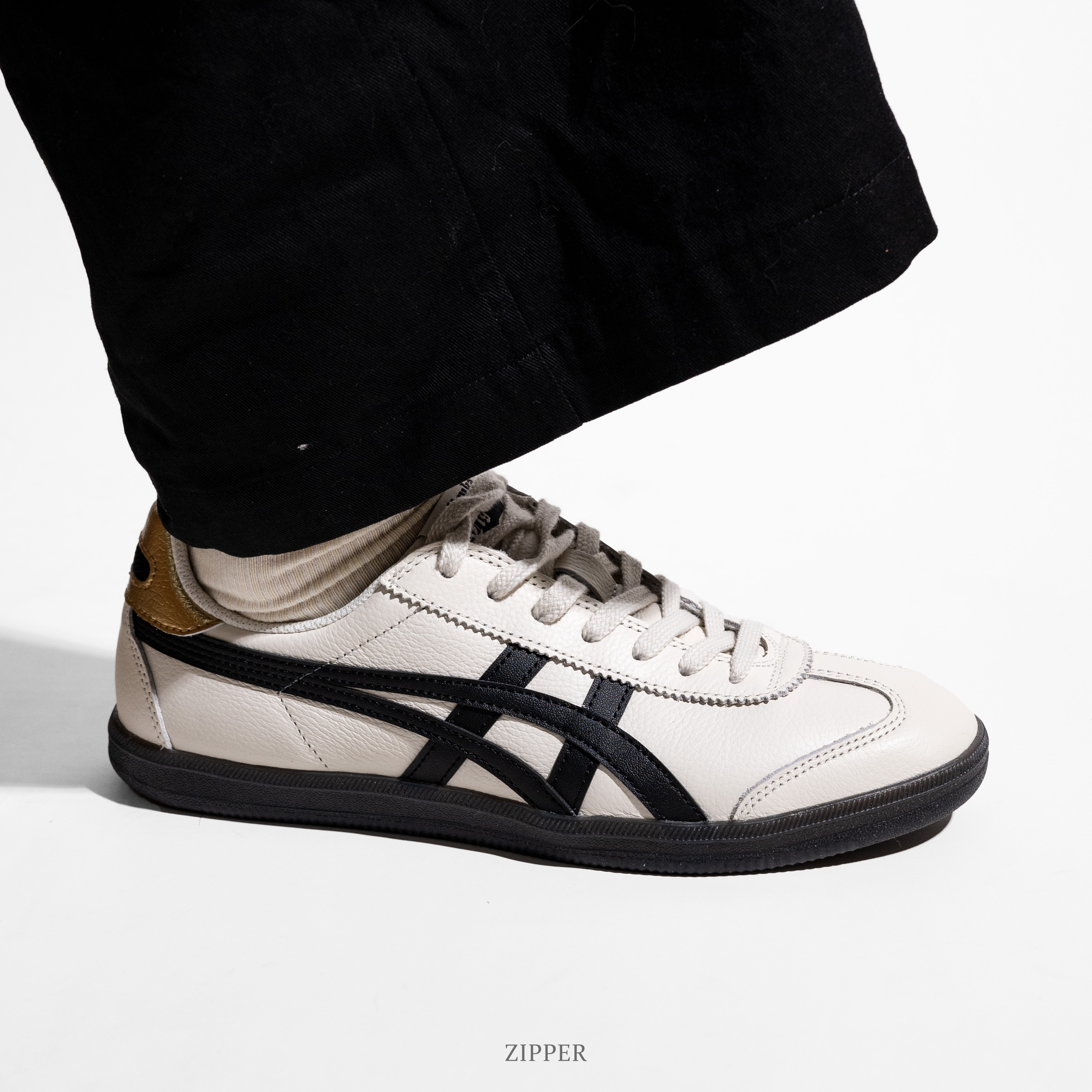 Asics Onitsuka Tiger Tokuten 鬼塚虎 白黑