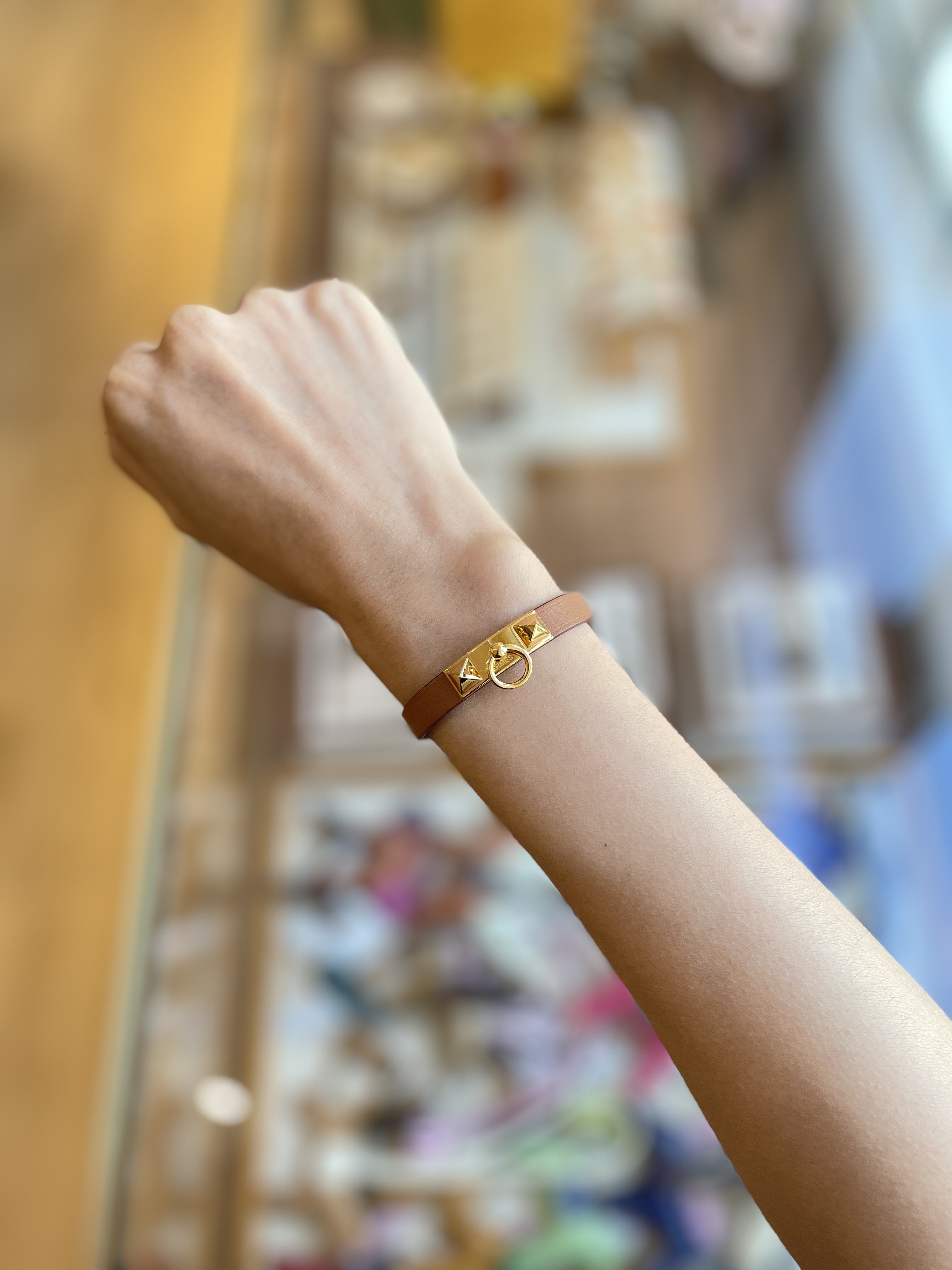 Rivale mini bracelet store