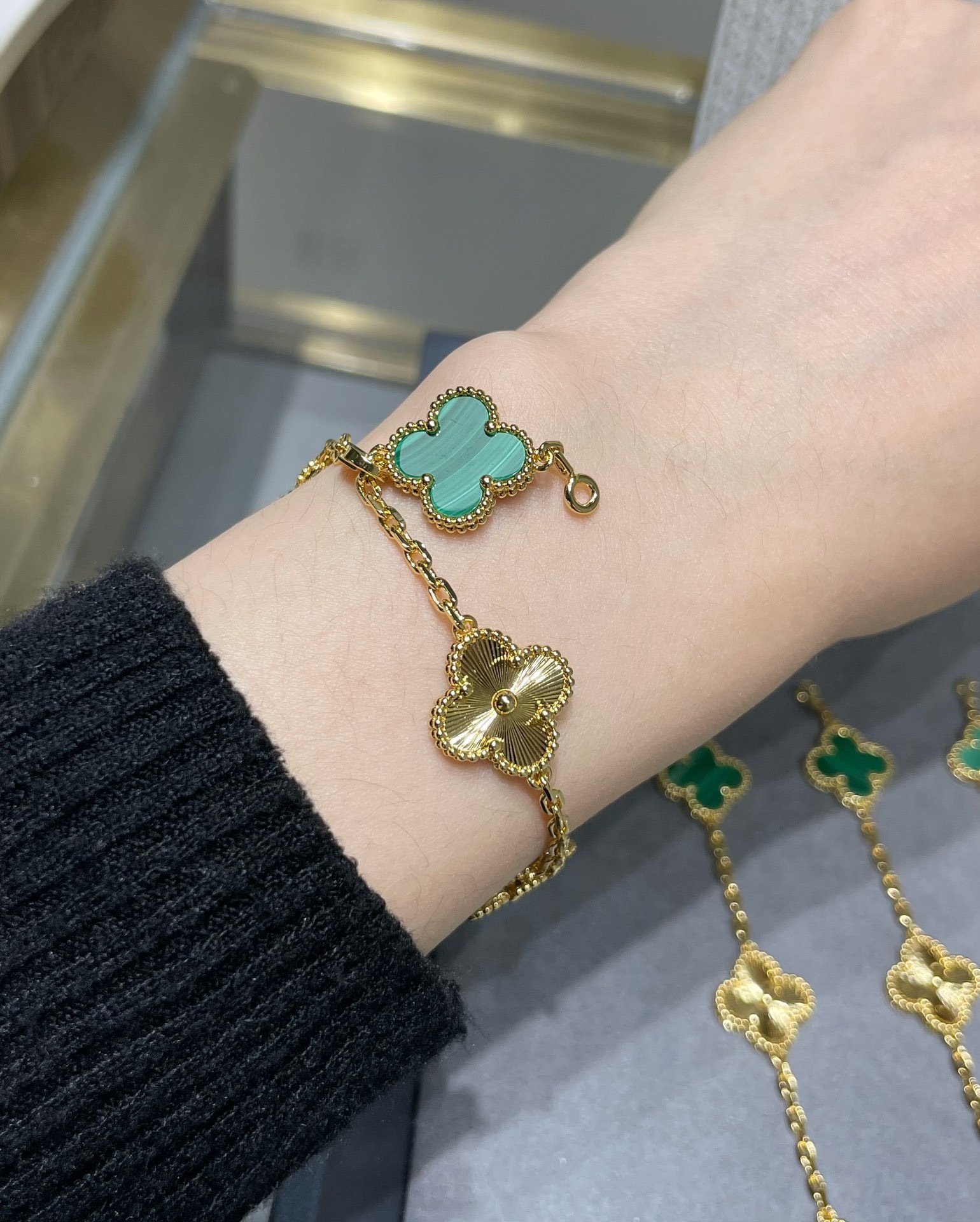 VCA BRACELET