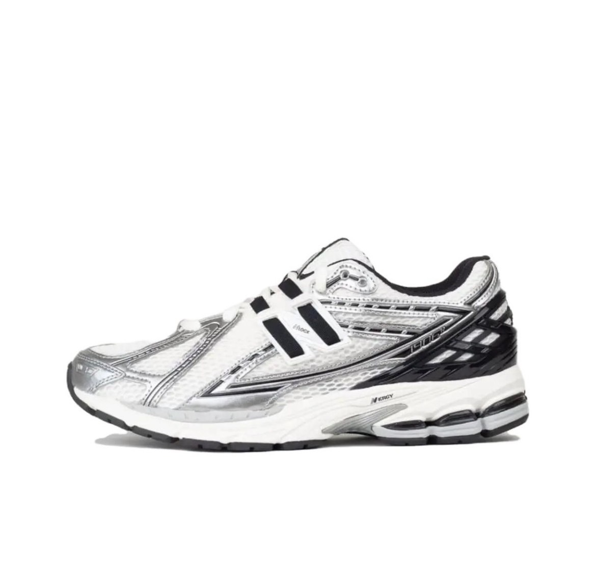 New Balance 1906R 奶油黑銀 IU同款