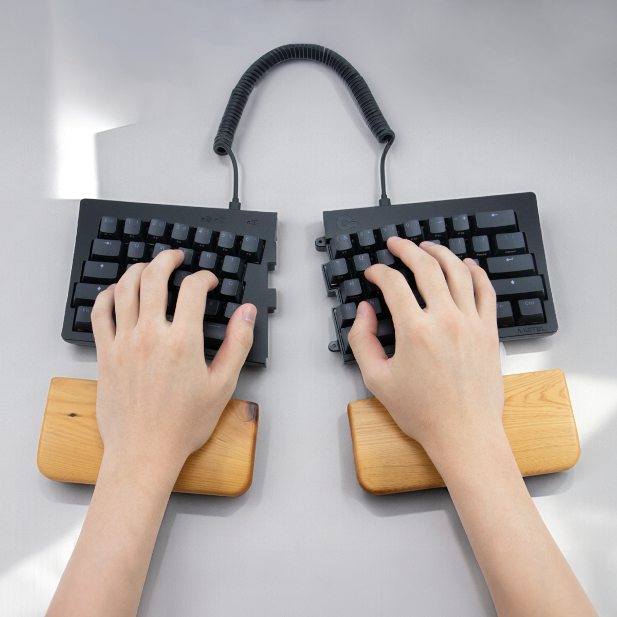 Bundle Price: MD600 Alpha Split Keyboard + HINOKI