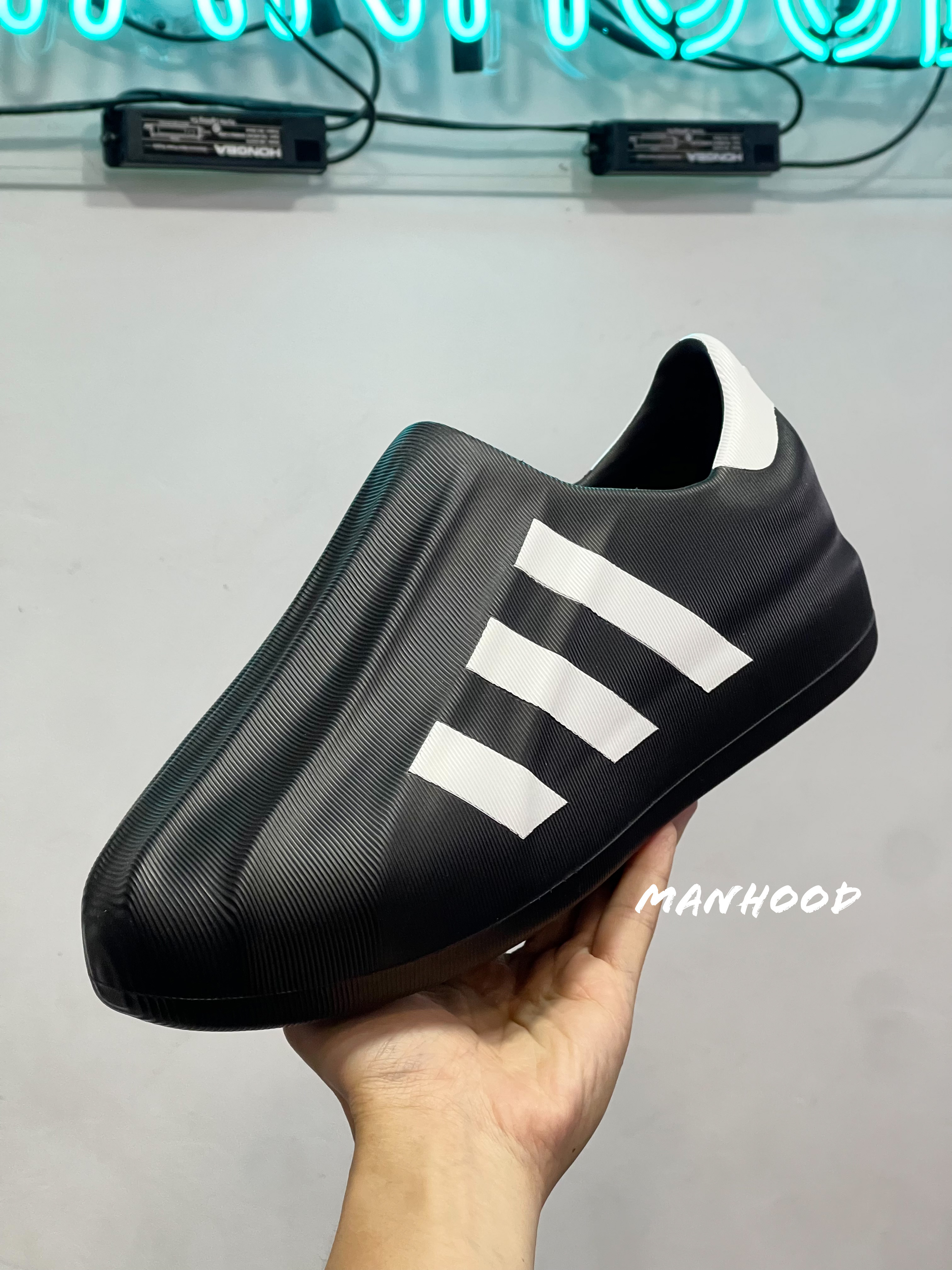 ADIDAS ADIFOM SUPERSTAR BLACK WHITE HQ8752