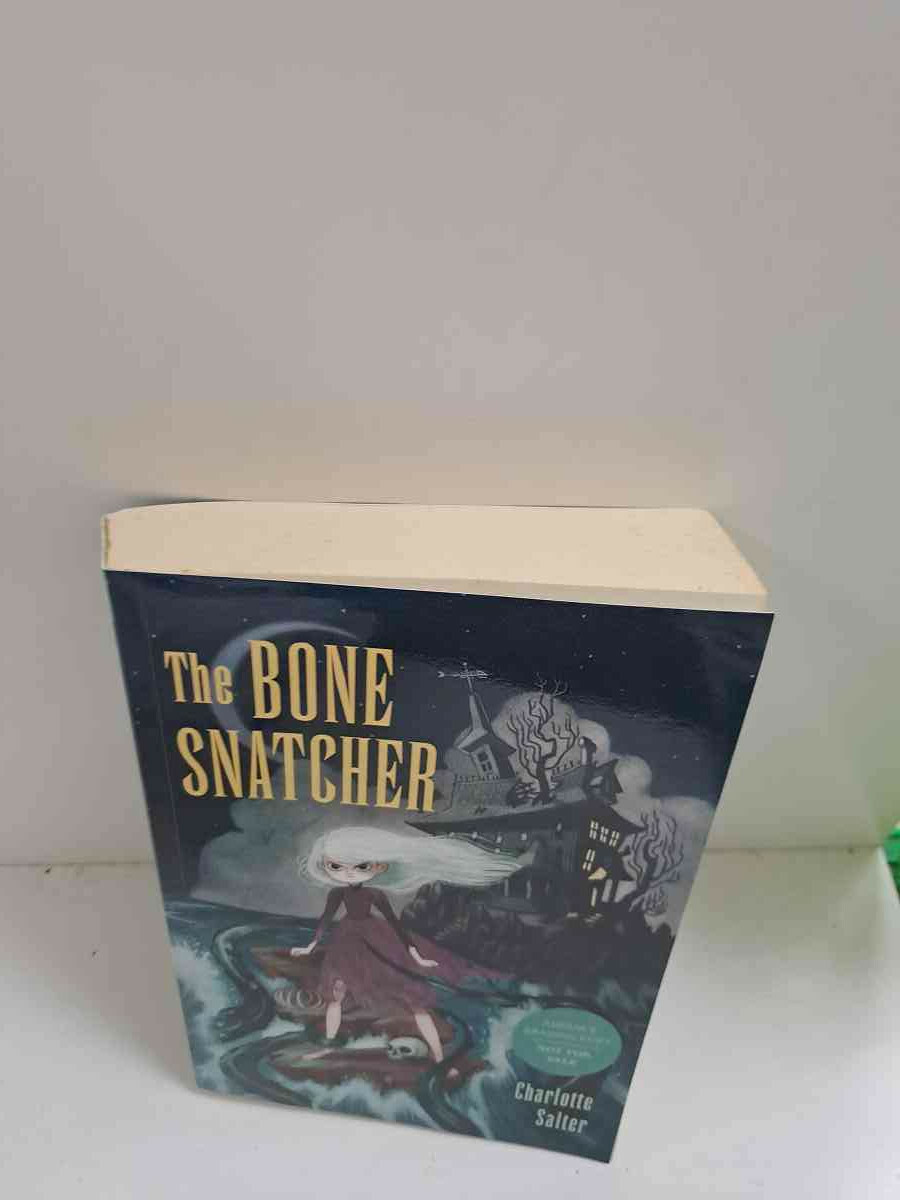 【贈酷卡】The Bone Snatcher(英文)【P-C2638】