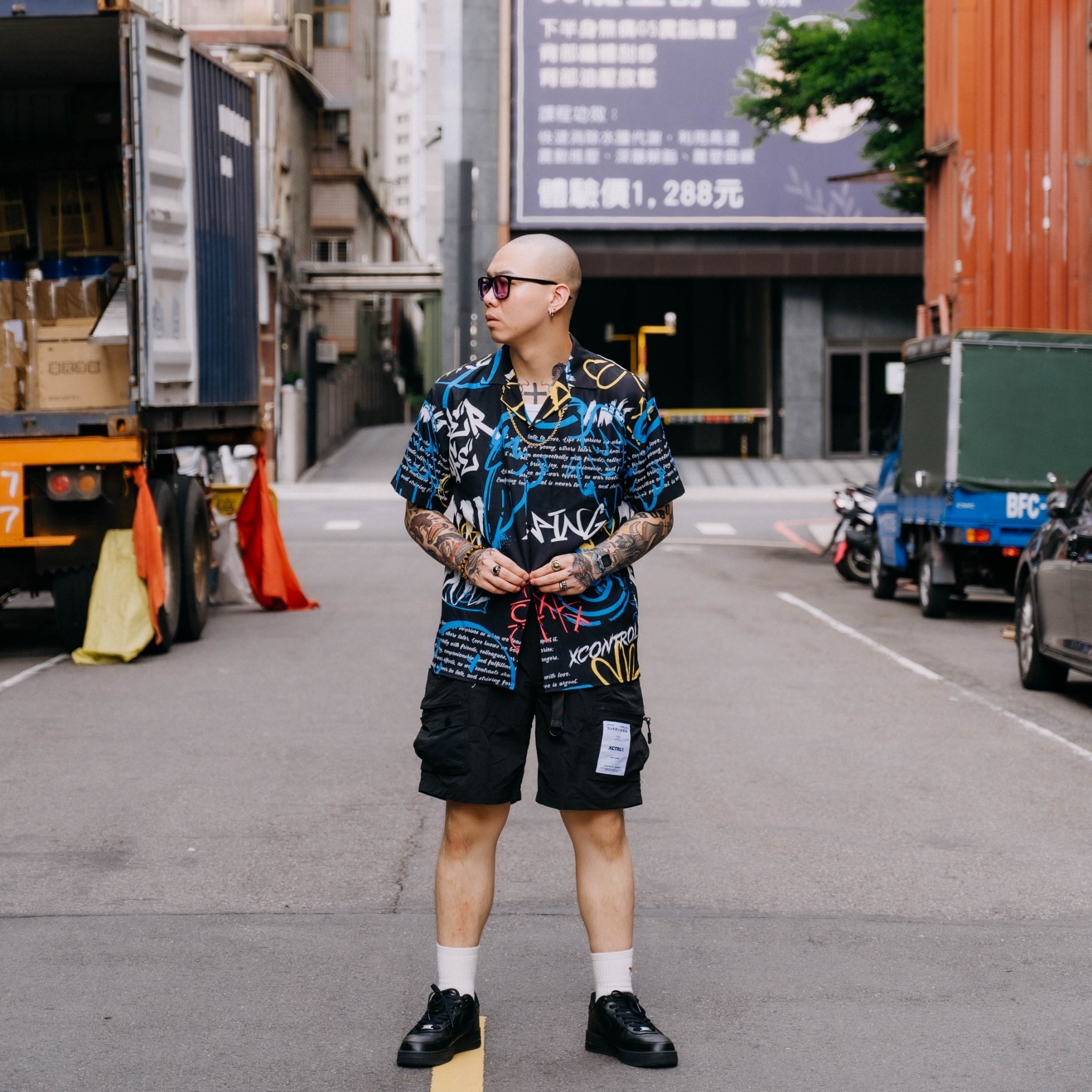 XCTRL 塗鴉標語-短袖襯衫