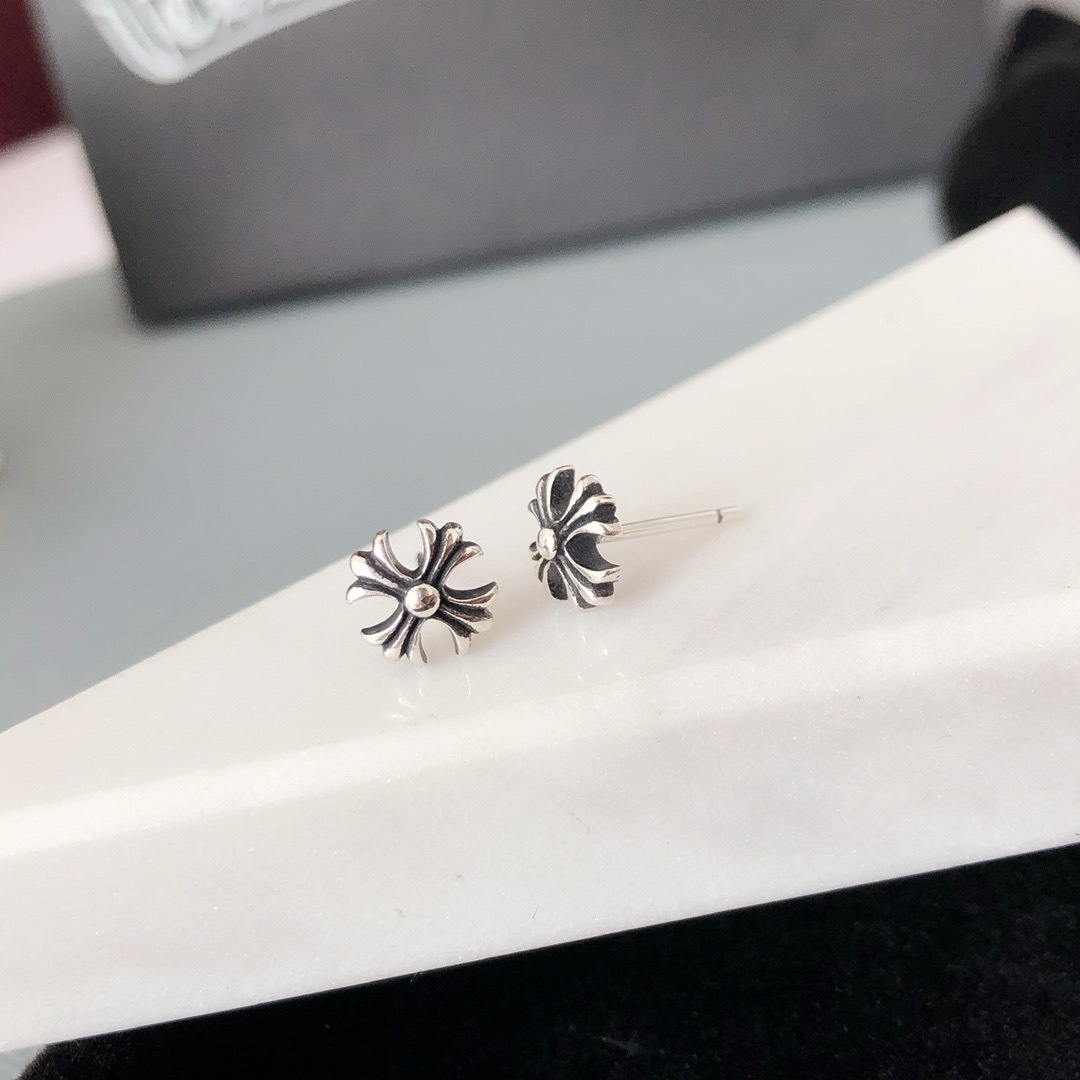 CHROME HEARTS EARRINGS