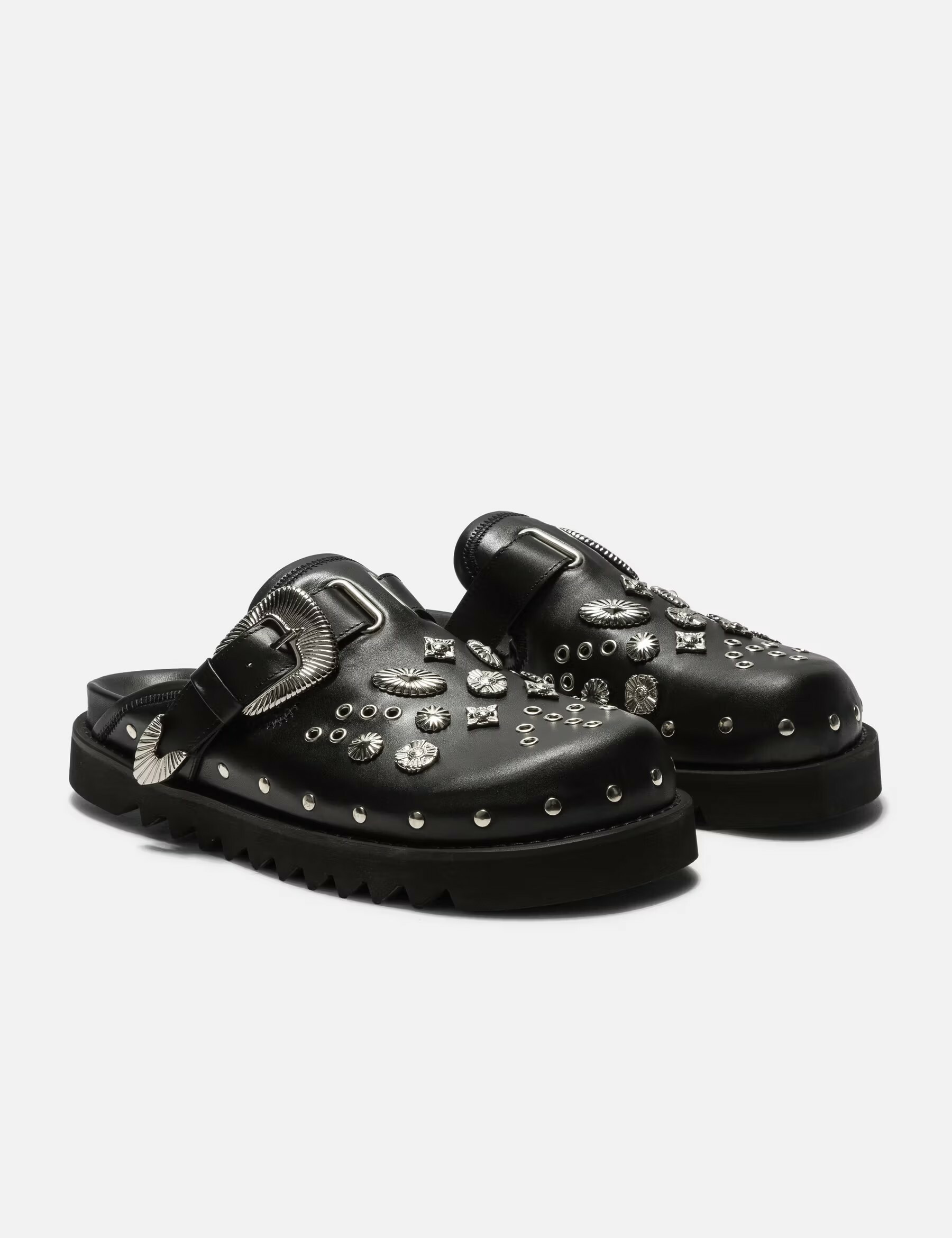 TOGA VIRILIS - 經典金屬包鞋