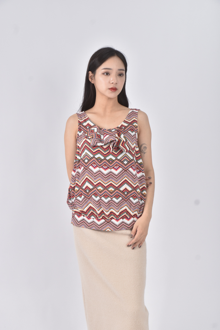 二拾衫-(S) iroo無袖圖紋紅色上衣二手衣｜30日無條件退貨