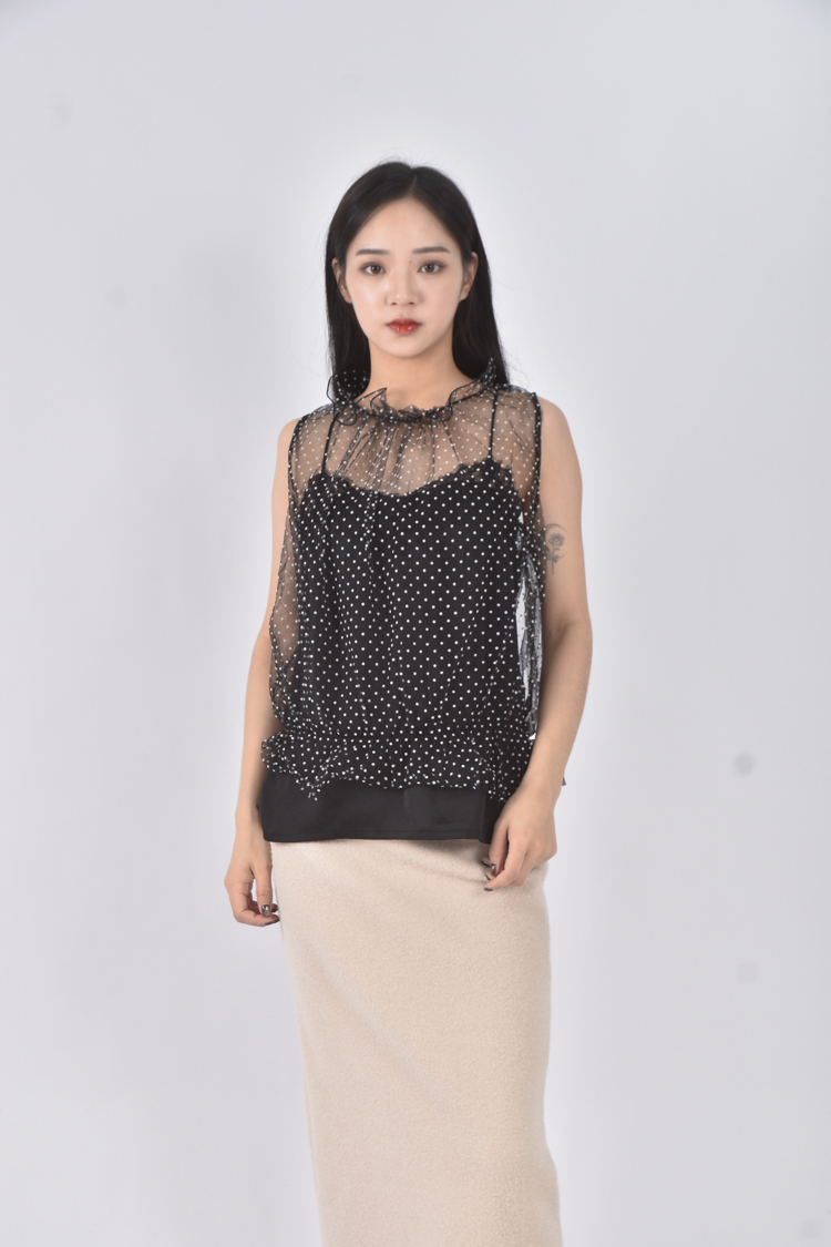 二拾衫-(S) iroo蕾絲紡紗兩件式無袖波點黑色上衣二手衣｜30日無條件退貨
