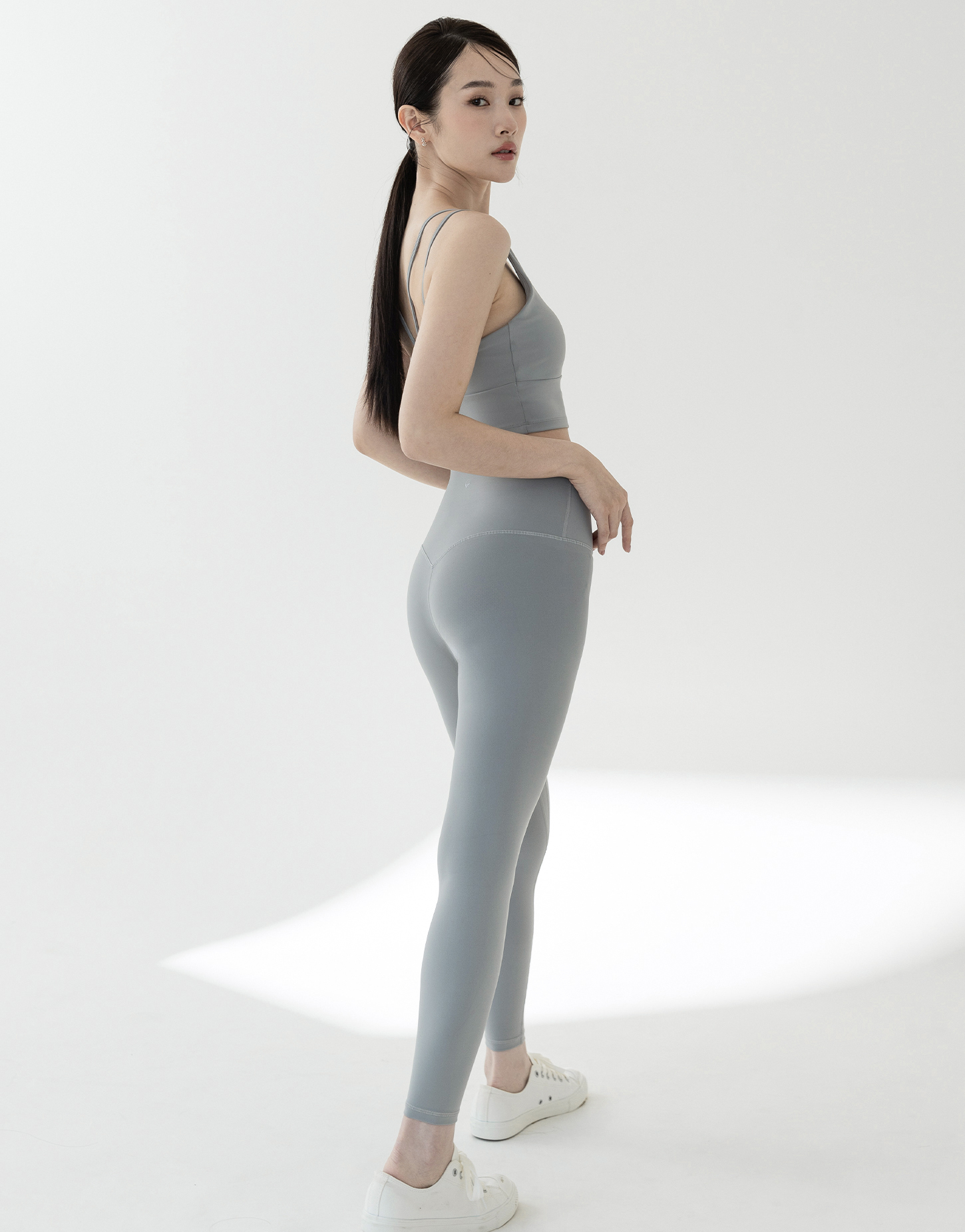 AURA-FIT© 超高腰涼感包覆翹臀褲 - 冰河藍