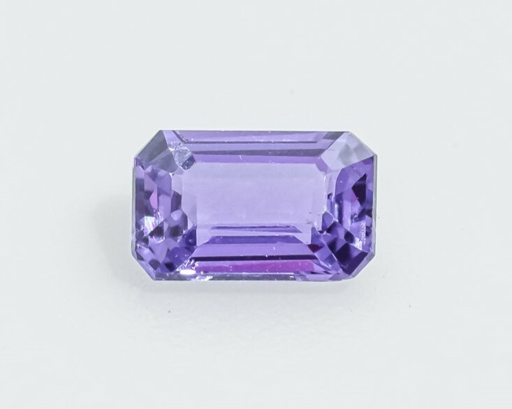 Natural Violet Sapphire (Octagon Shape)