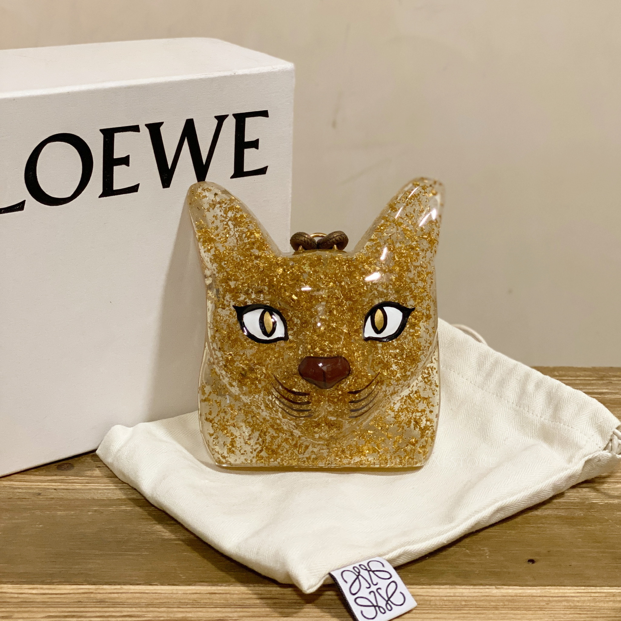 [Pre-owned] Loewe cat face charm orange