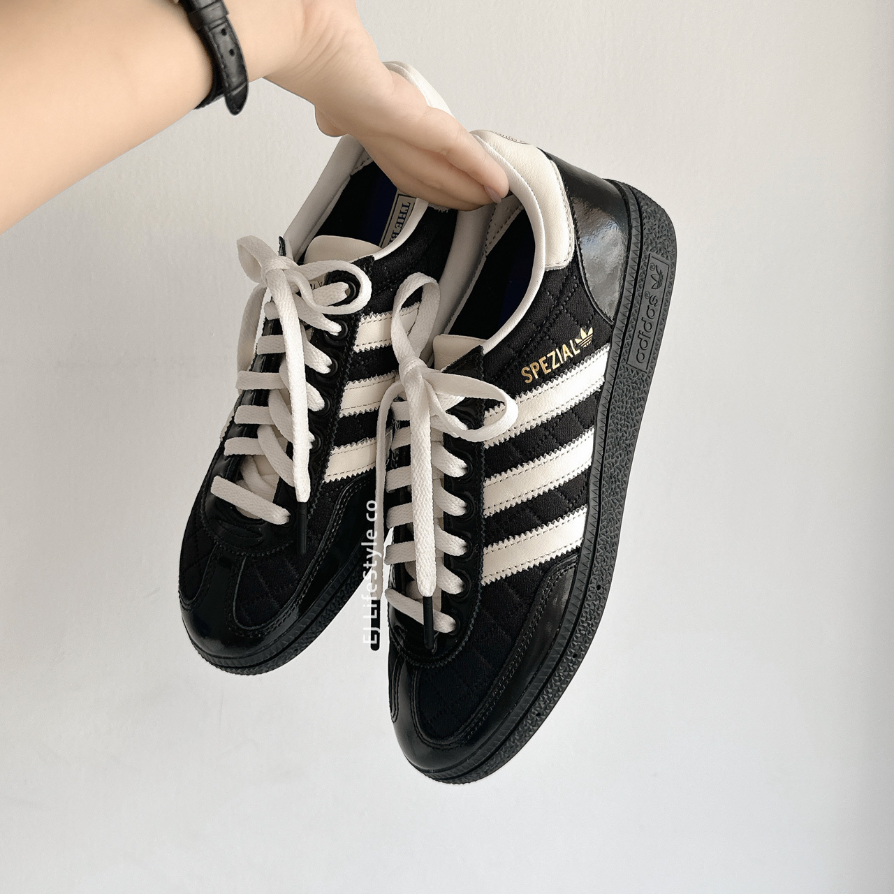 ADIDAS HANDBALL SPEZIAL BLUE TRIO 小 香風 菱格紋 漆皮 JP5669