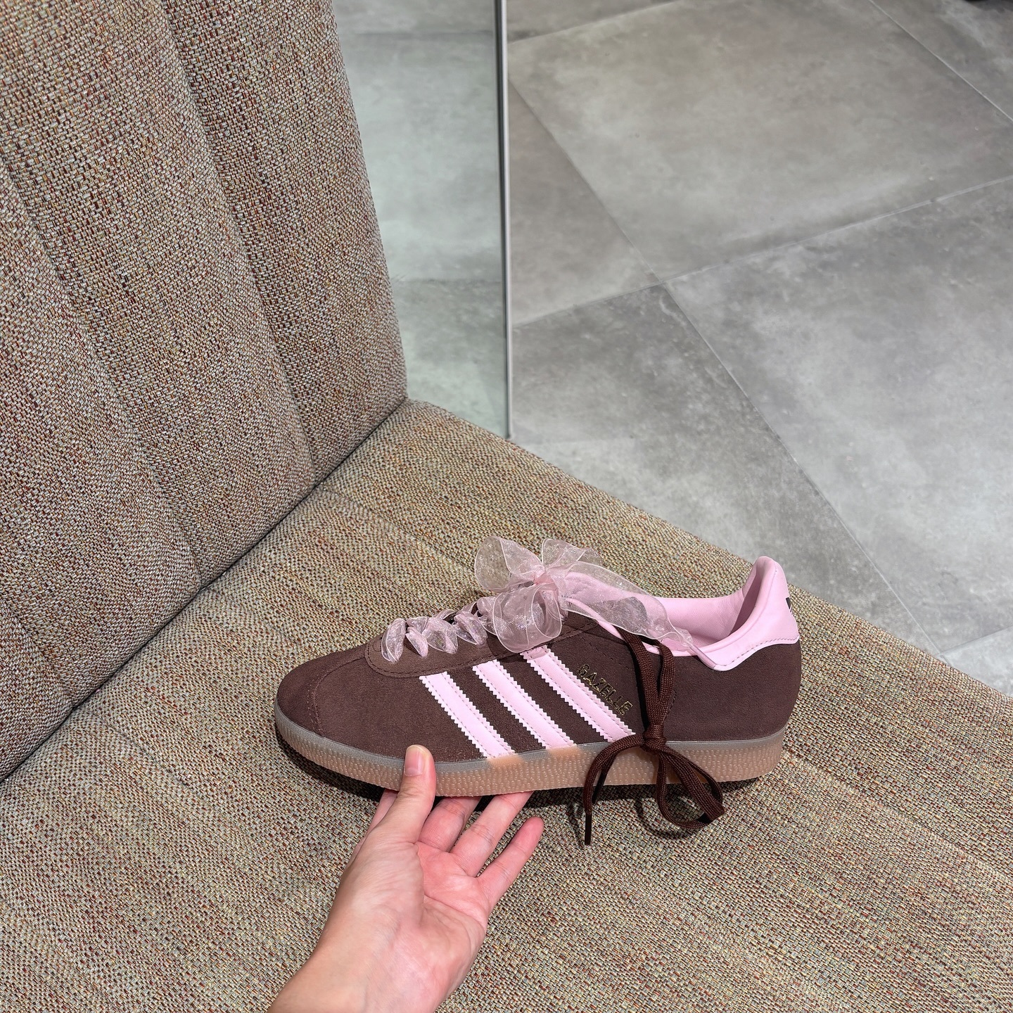 Adidas Originals Gazelle 日本新發售 深培歐蕾 茶色 粉紅 復古鞋 JH5666