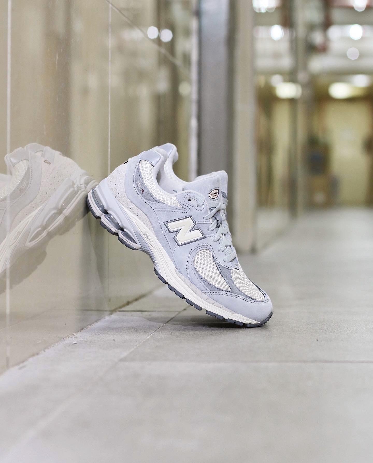 New Balance M2002RLN 奶油灰