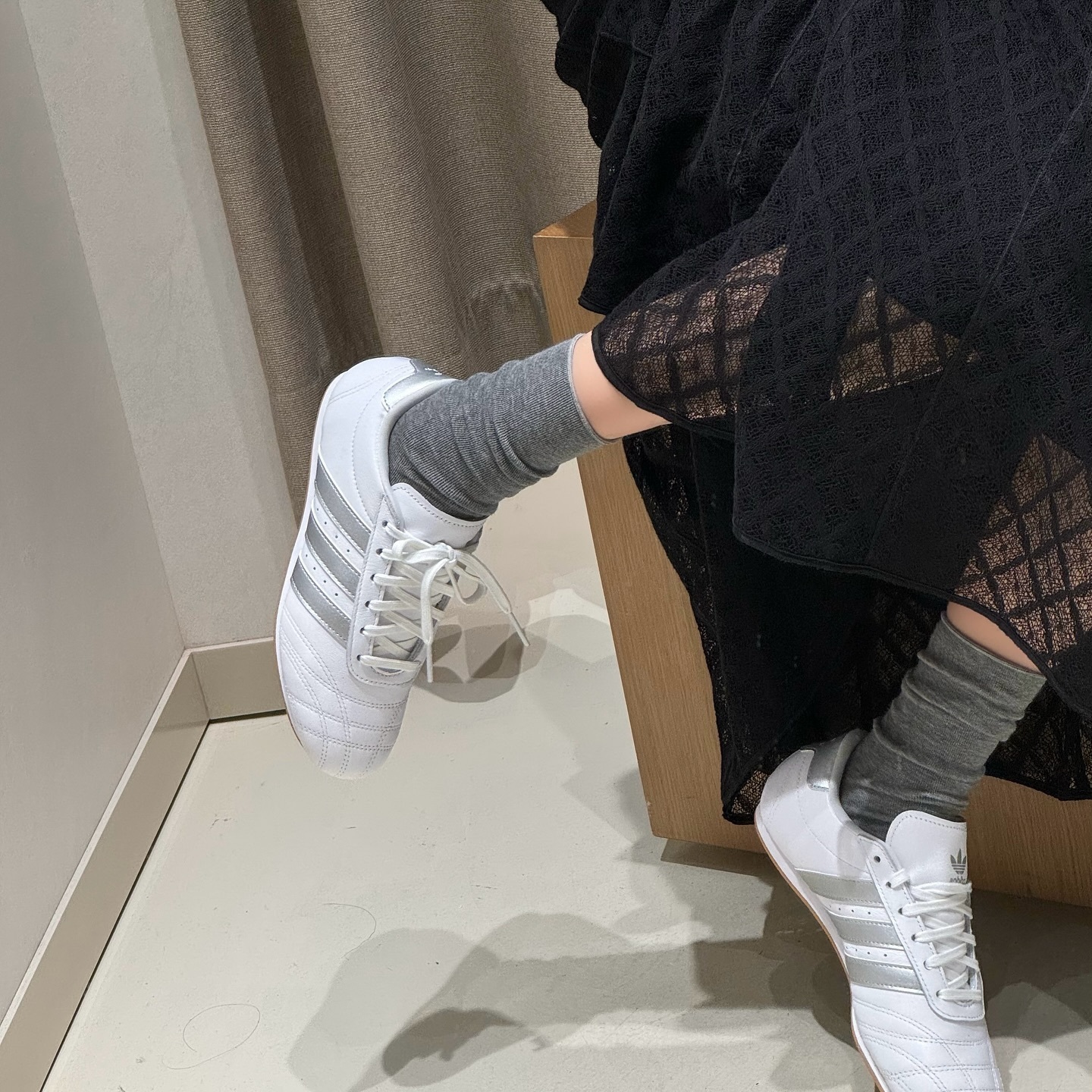 Adidas Originals Taekwondo Jennie同款 白色 白銀 懶人 復古鞋 JS1192