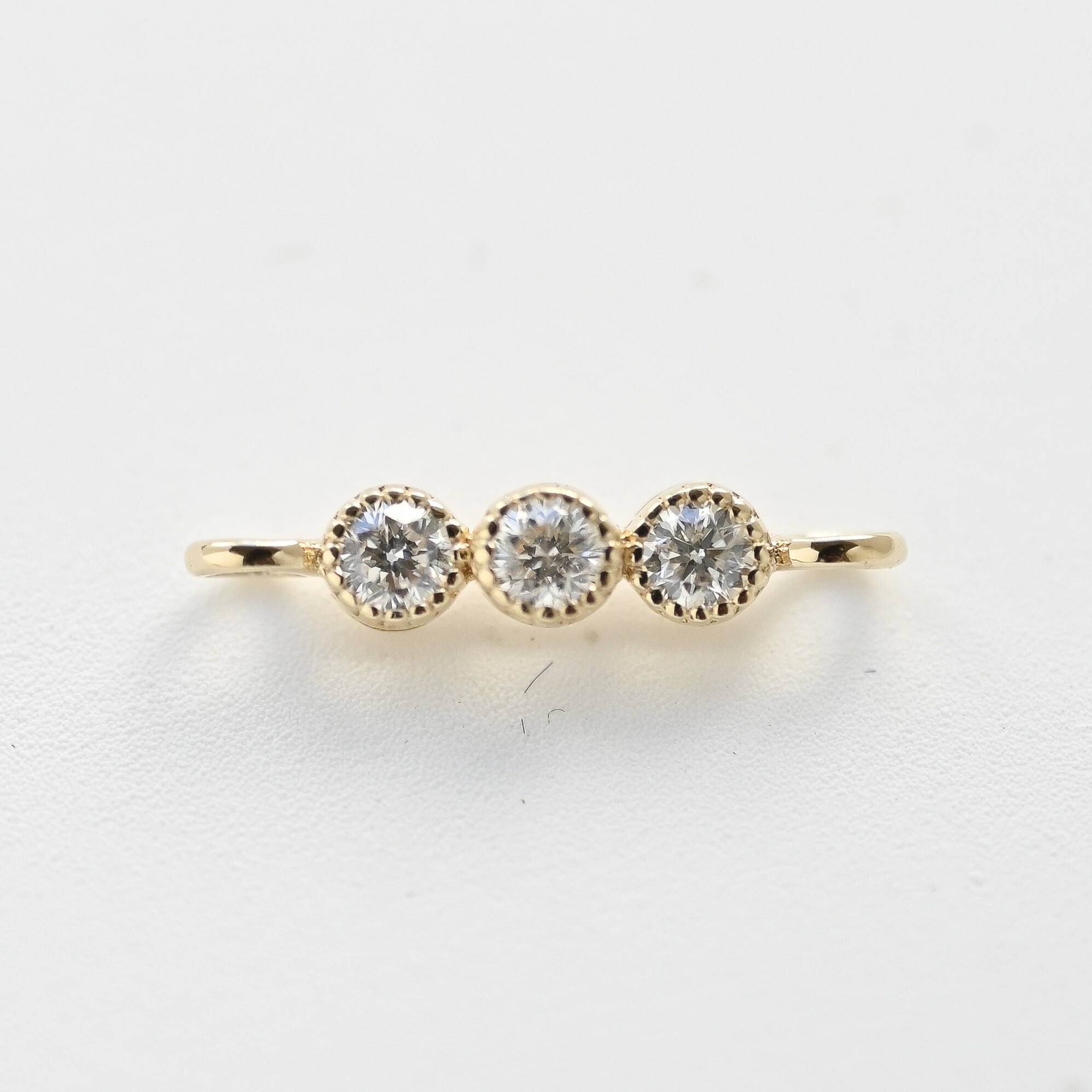 18K Trois Diamond String Bracelet