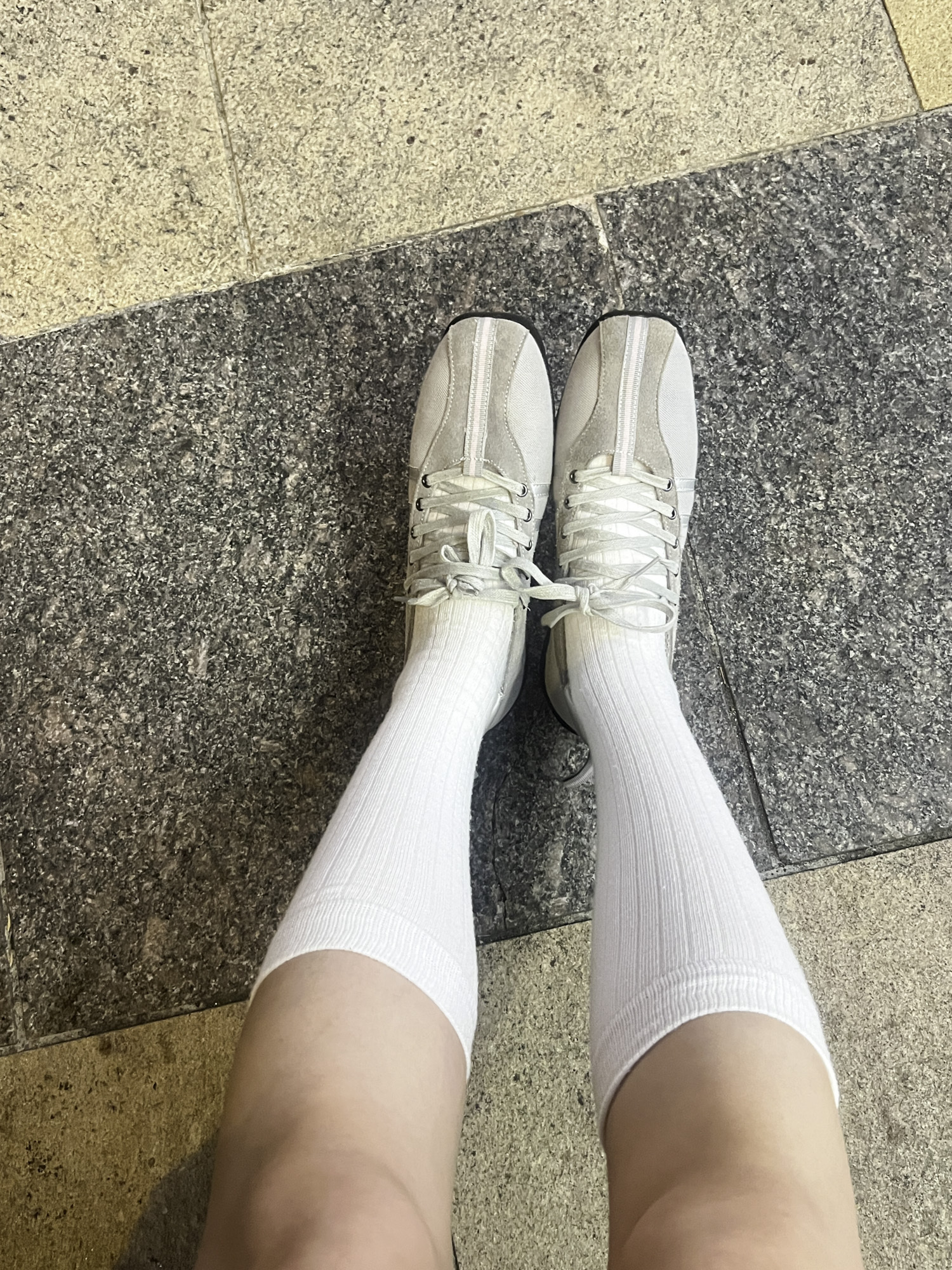 ribbed slim long socks (grey)