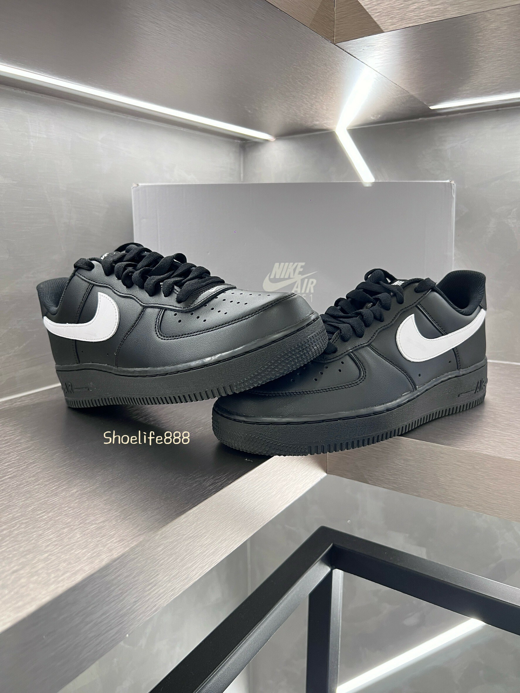 NIKE AIR FORCE 空軍一號 全黑底白勾 黑武士鞋 FZ0627-010