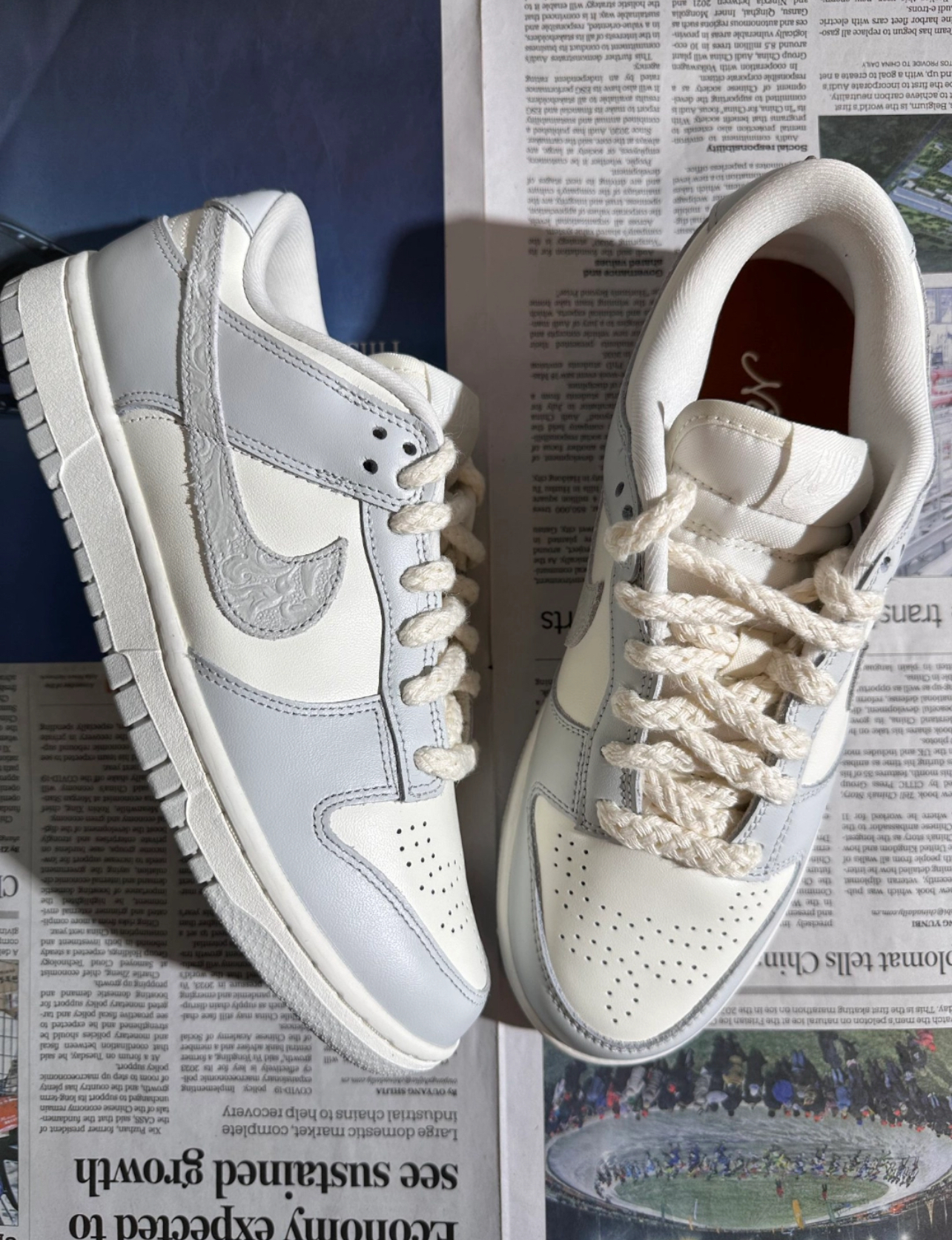 NIKE DUNK LOW NEEDLEWORK SAIL AURA FJ4553-133 浮雕