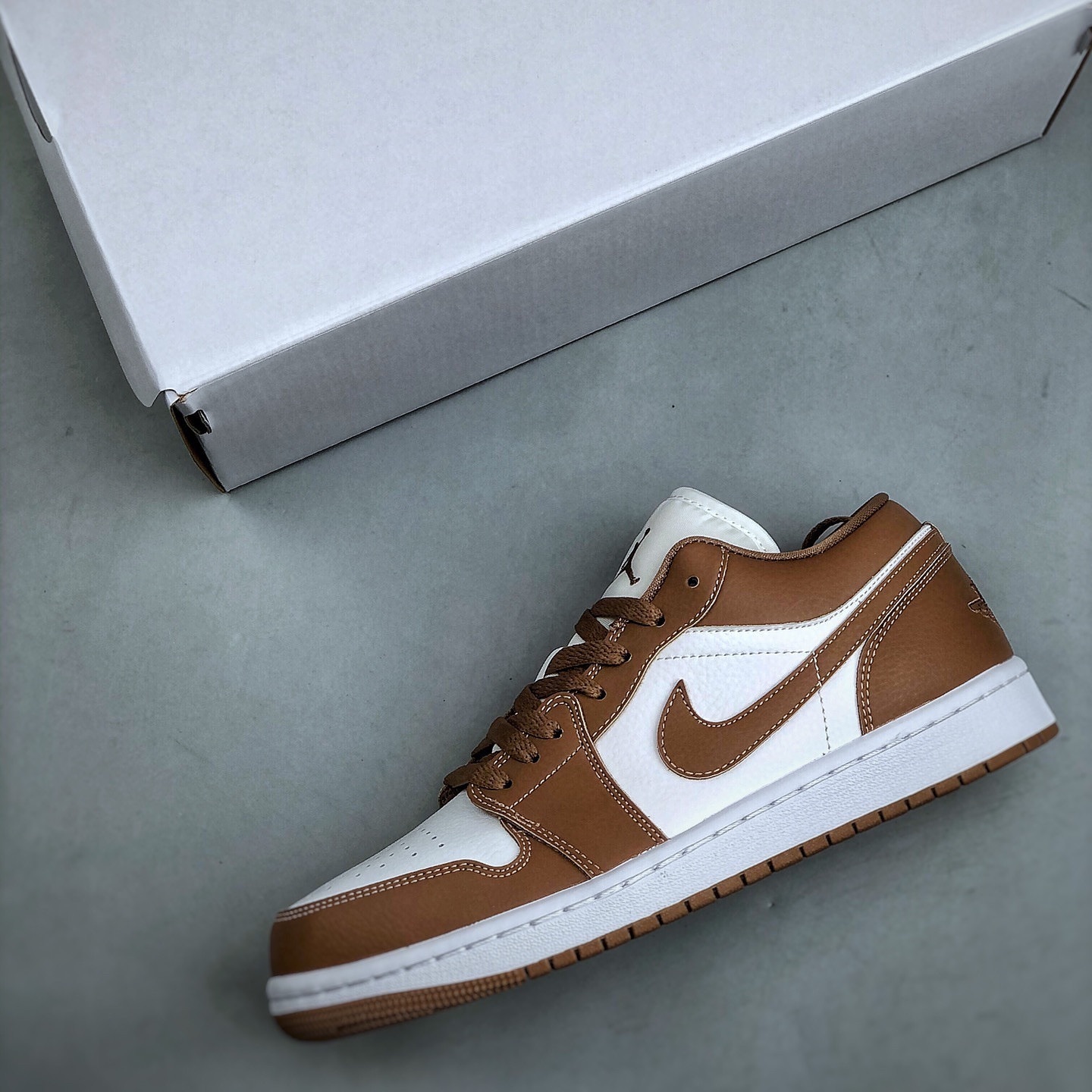 W Air Jordan 1 Low Archaeo Brown 白棕 DC0774-202