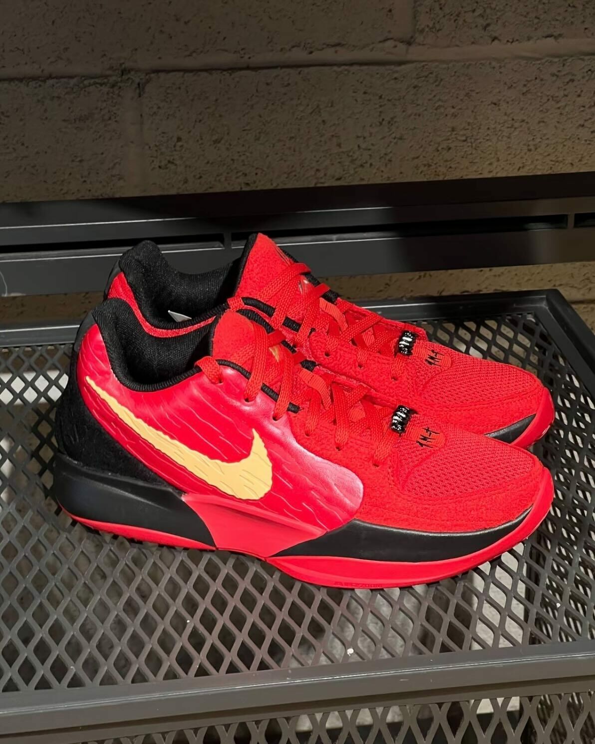 【逢甲FUZZY】Nike Ja 2 Induction EP 籃球鞋 紅黑 HQ2637-600