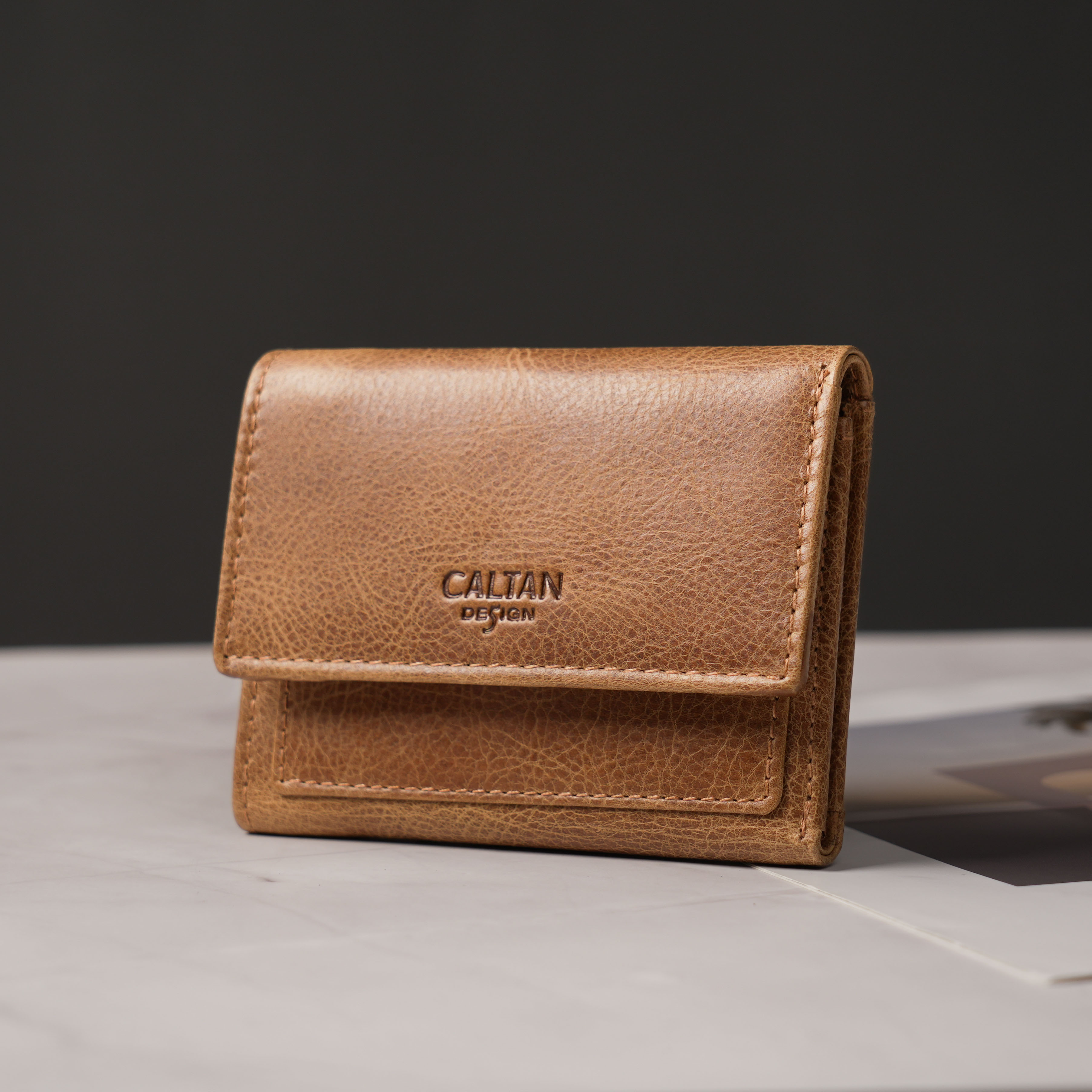 牛皮/皮夾【CALTAN】文藝三折扣式真皮短夾-四色(075268)
