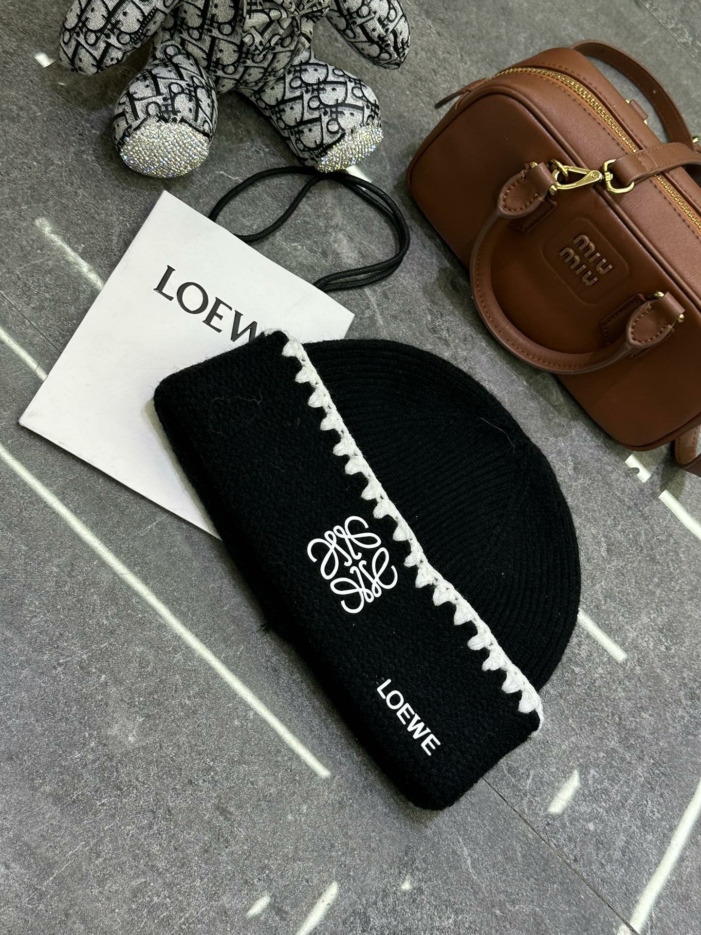 LOE字母logo針織帽