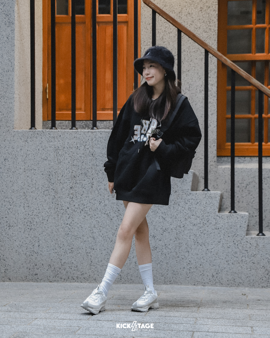 KANGOL FURGORA CASUAL 黑色草綠色黃色安哥拉兔毛毛絨英國袋鼠鐘 KANGOL FURGORA CASUAL 黑色草綠色黃色安哥拉兔毛毛絨英國袋鼠鐘