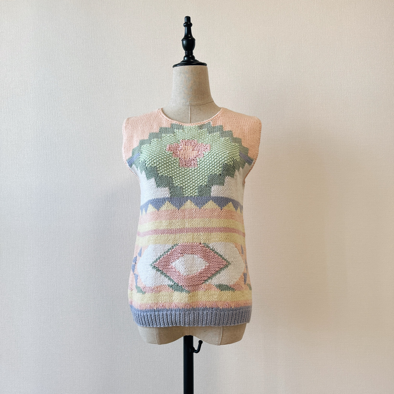 Cambridge Spirit Pastel色系手織背心冷衫