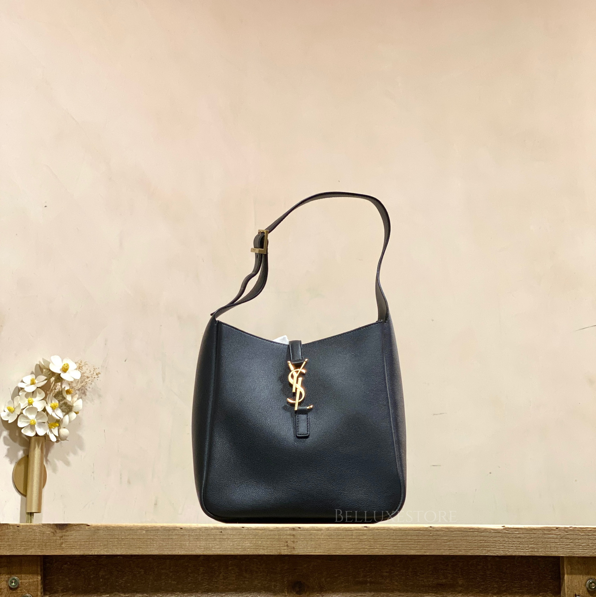 [Pre-owned] YSL hobo small black