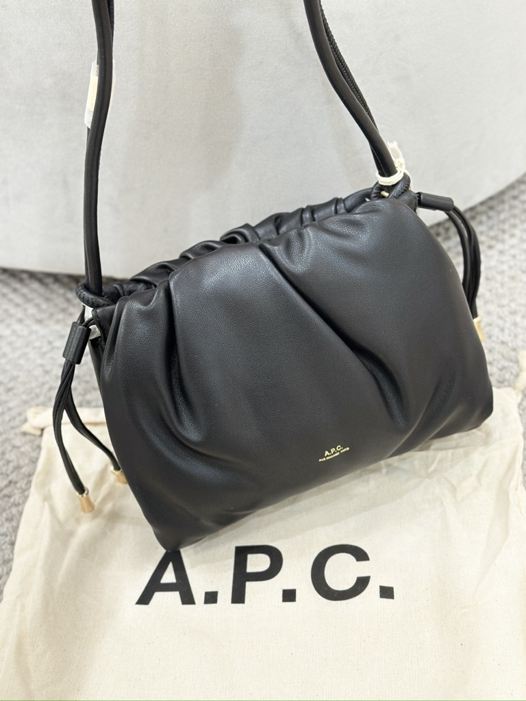 A.P.C Ninon Mini Shoulder Bag - black
