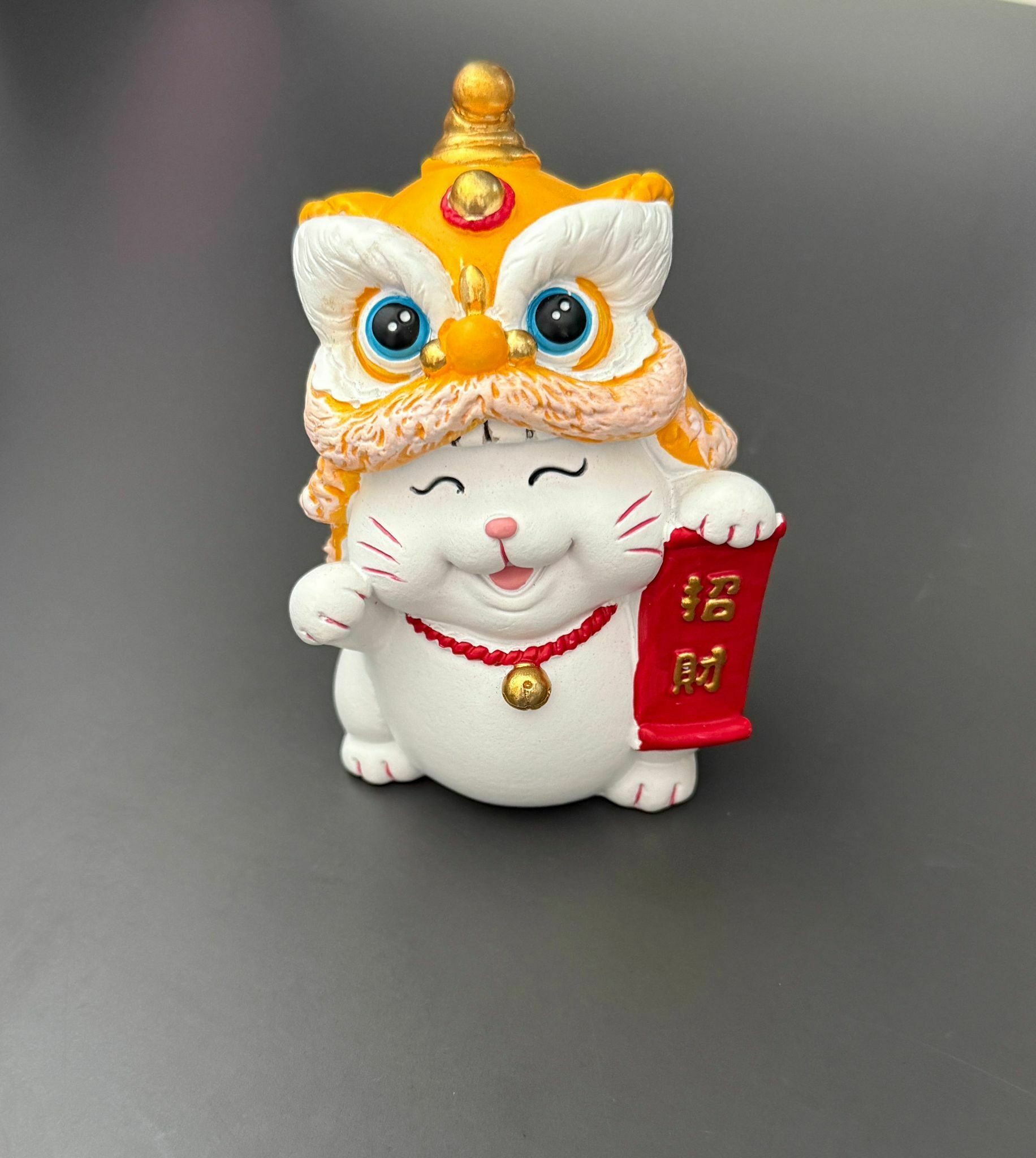 2 T17 YELLOW LION FORTUNE CAT (PO)