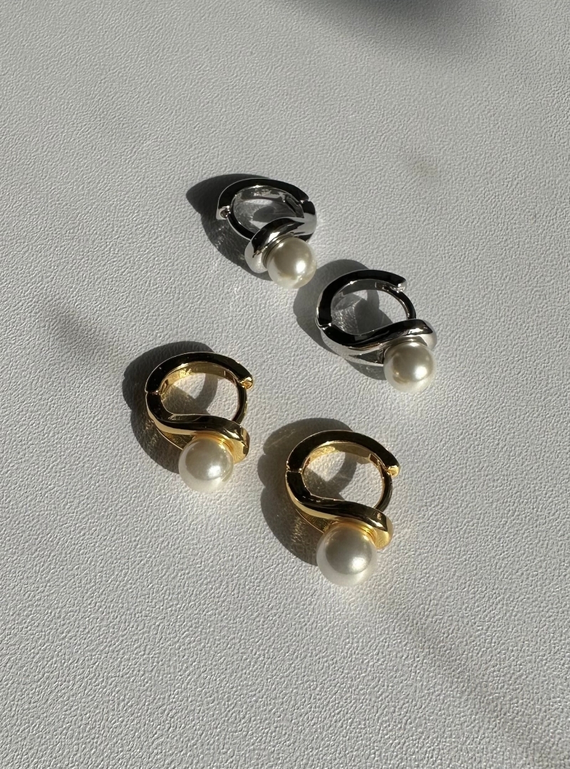 S925 mid pearl hoop pierce | none tw