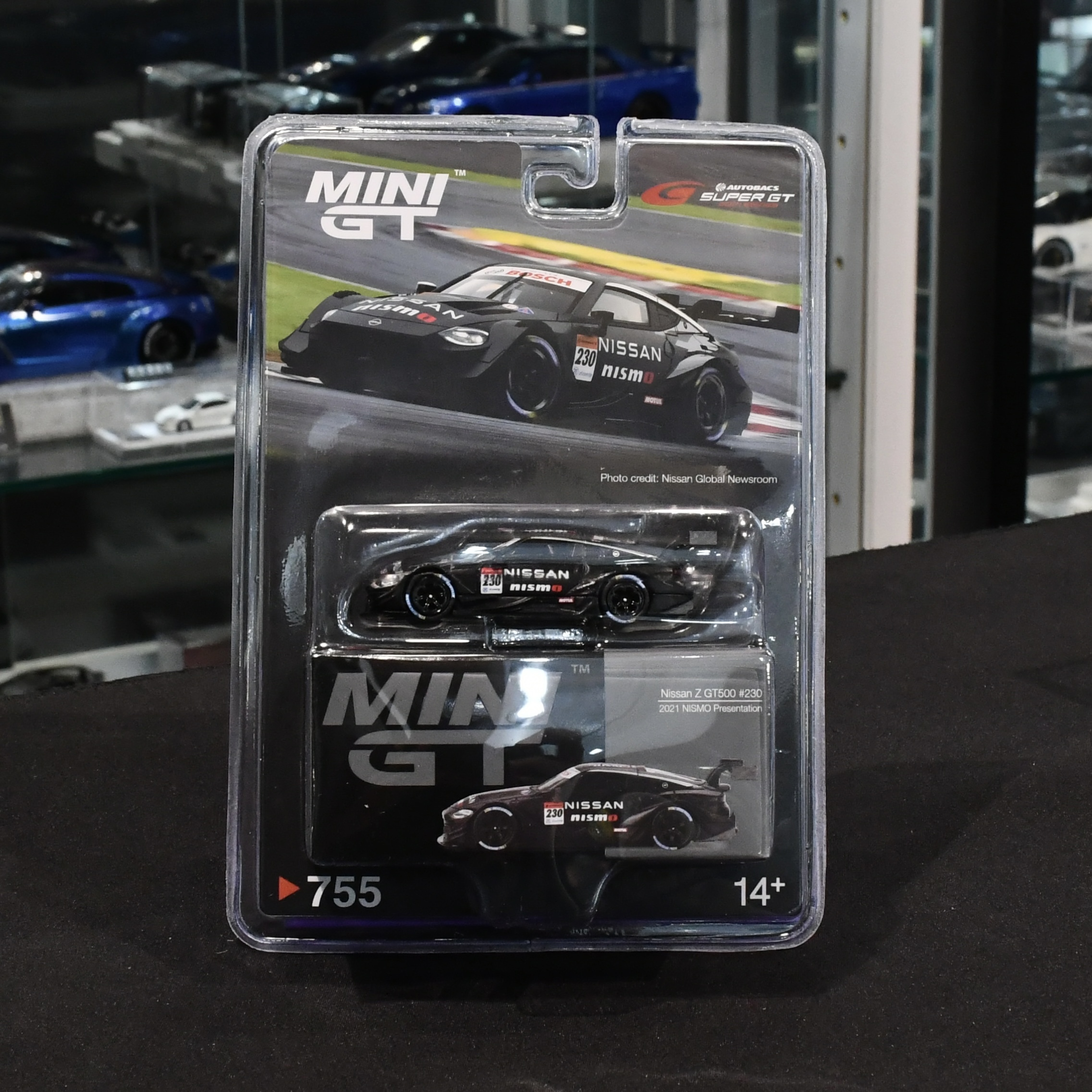 MINI GT 755 Nissan Z GT500 #230 2021 NISMO Presentation