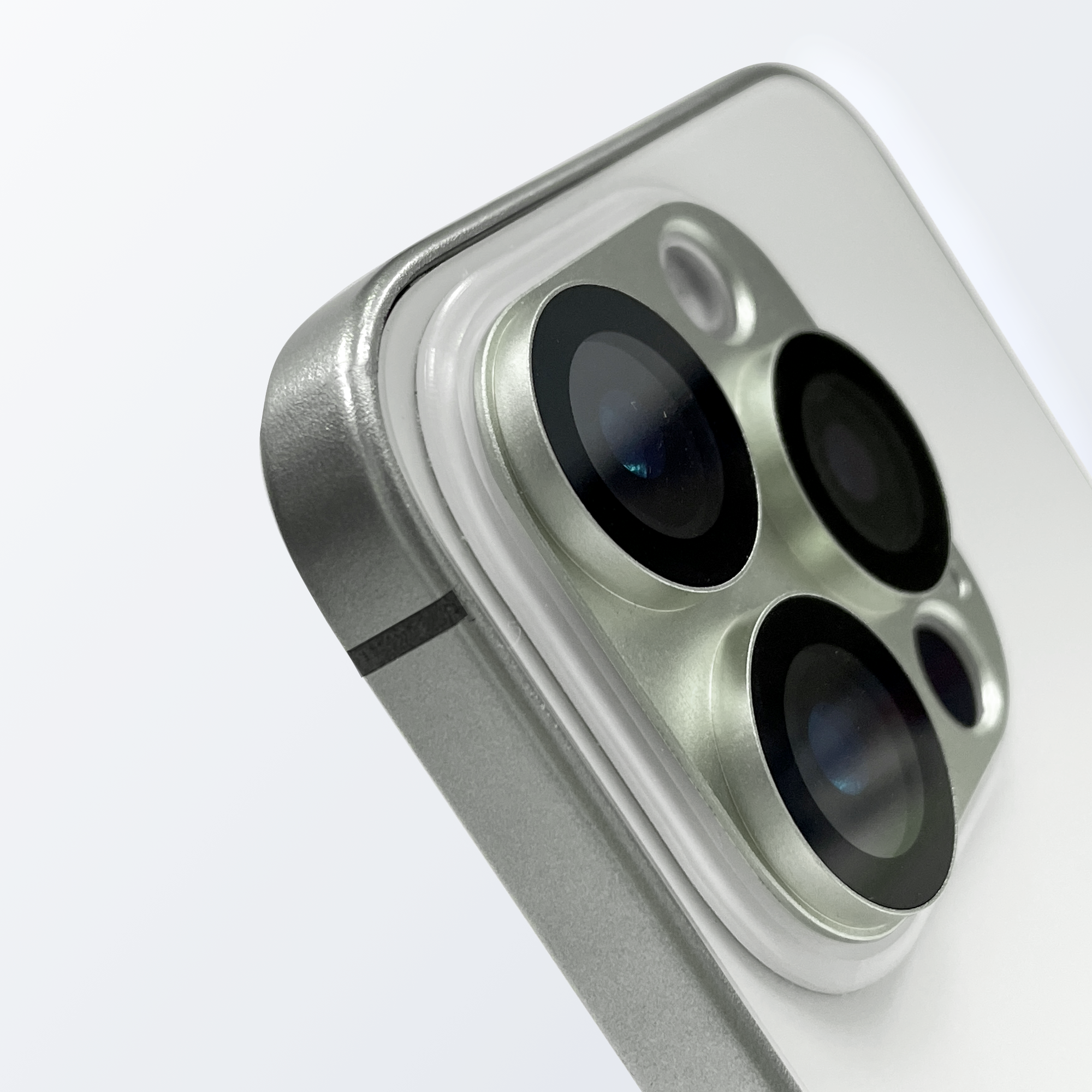 PREMIUM HYBRID CAMERA LENS COVER for iPhone 15 Pro / 15