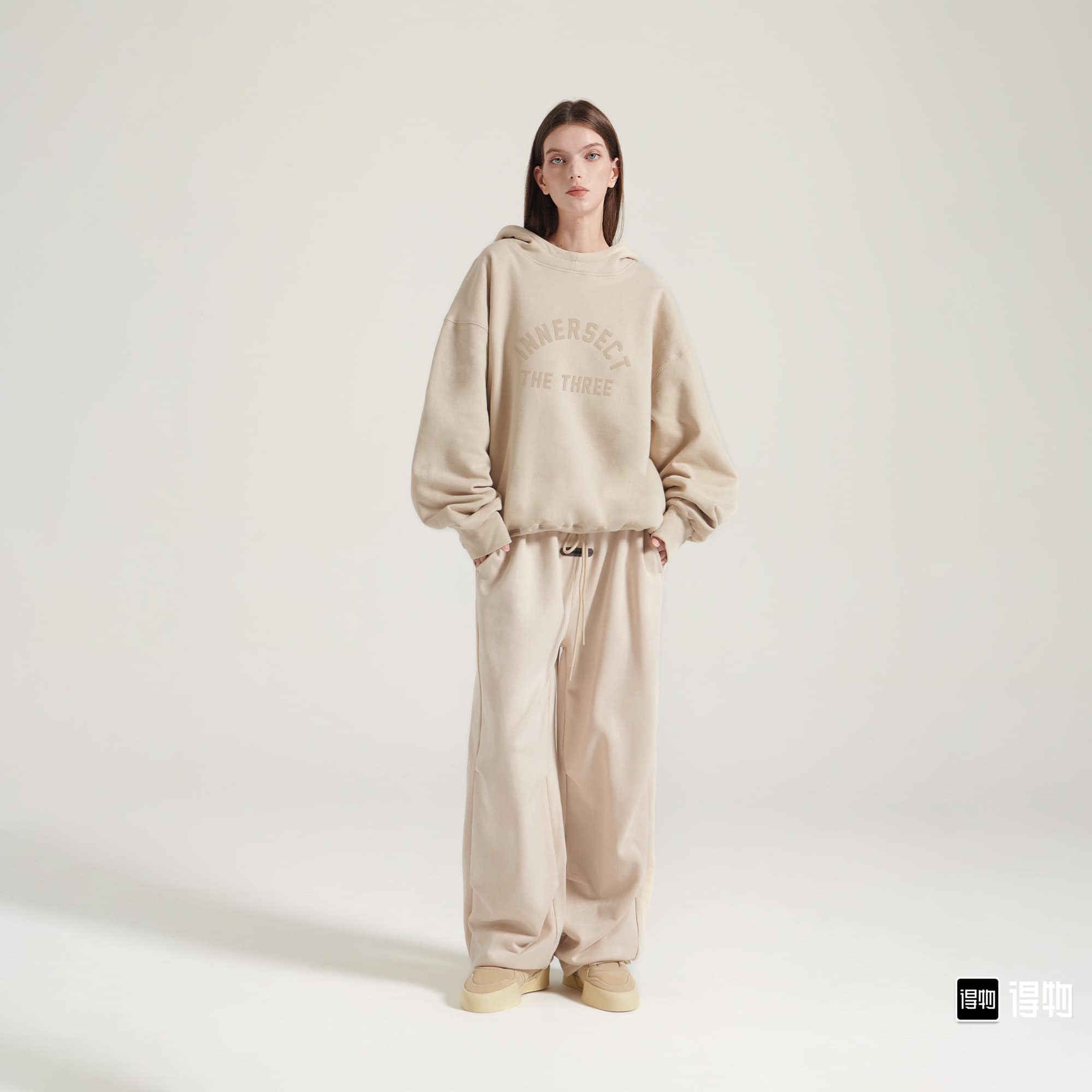 Innersect 2024年新款 INN24FWTHD111 大學TEE