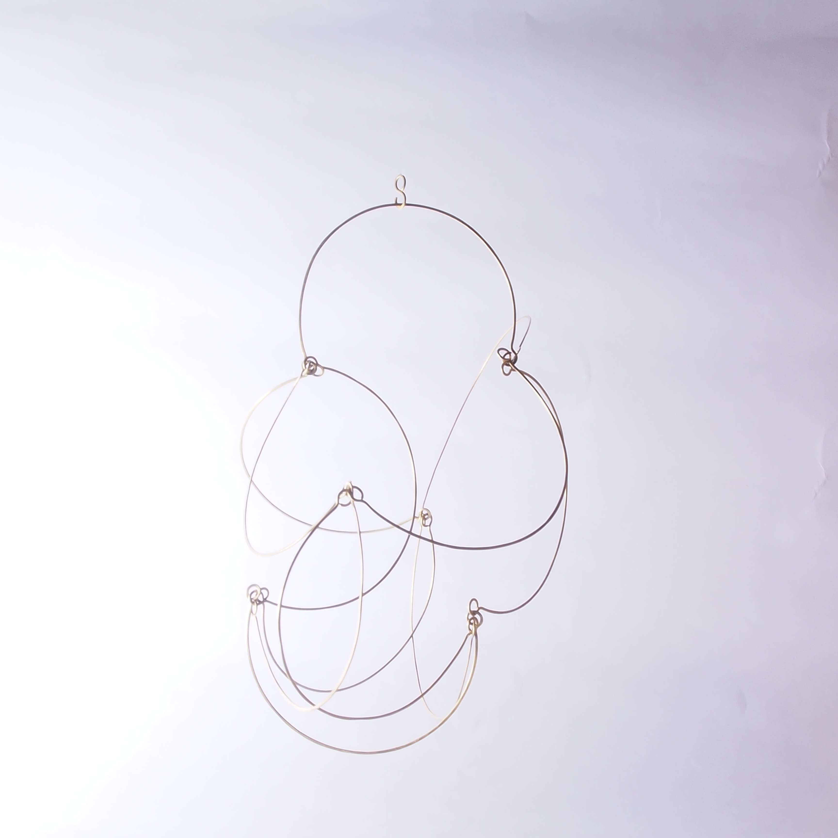 関昌生wire object - 54 つなぎ真鍮 大