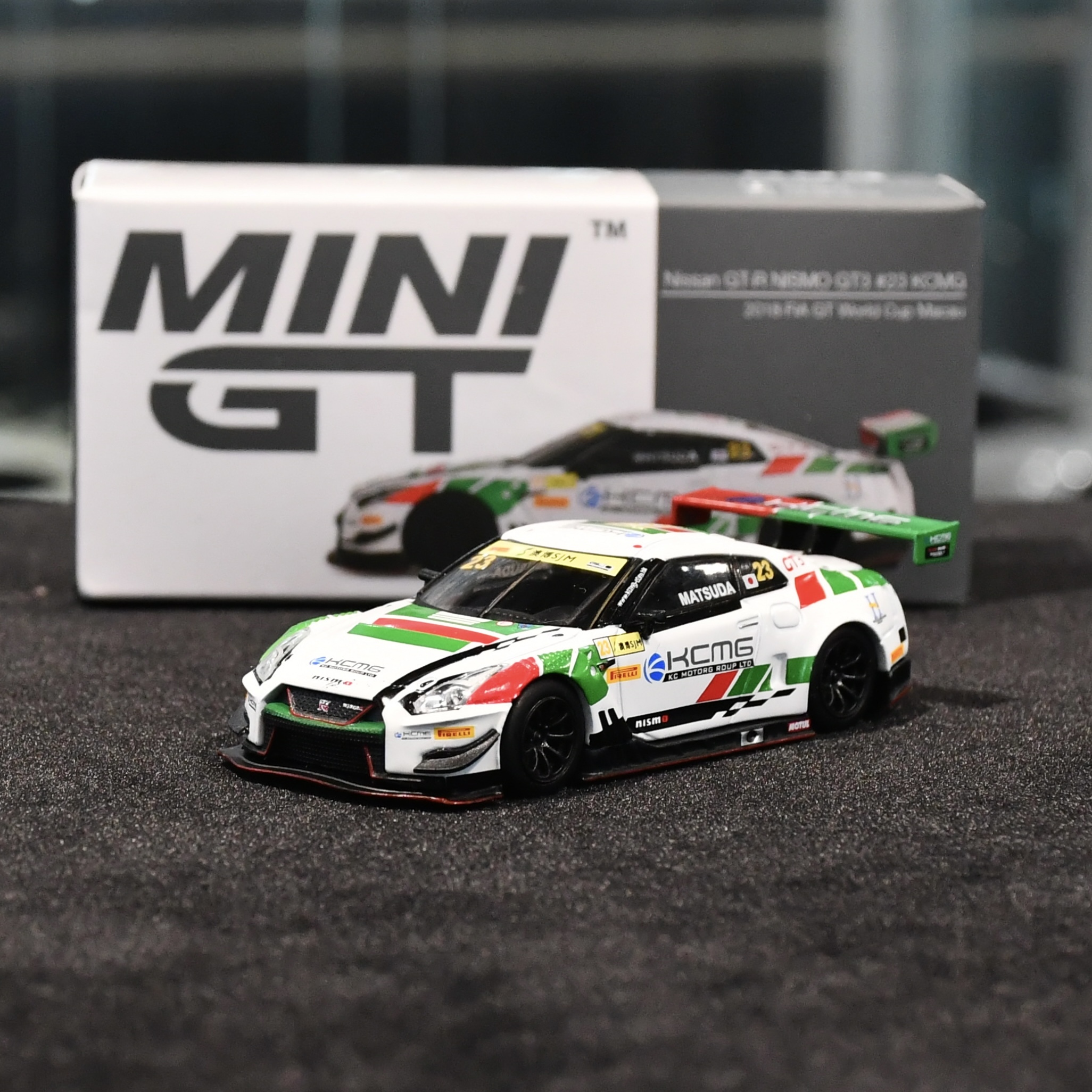 MINI GT 593 Nissan GT-R NISMO GT3 #23 KCMG 2018 FIA GT