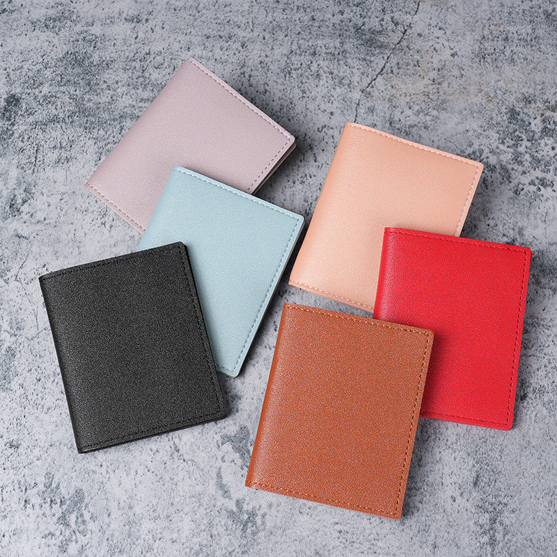 Simple Deisgn Foldable Wallet