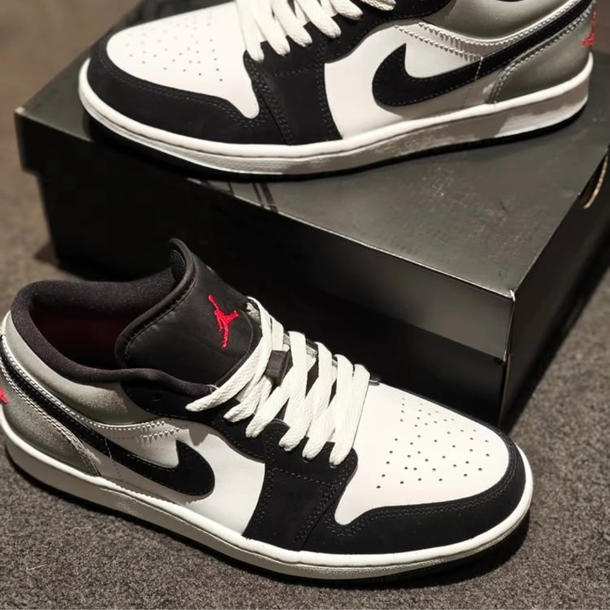 iSNEAKERS｜AJ1 "Black Matte Silver" 幻影灰 HF3148-106