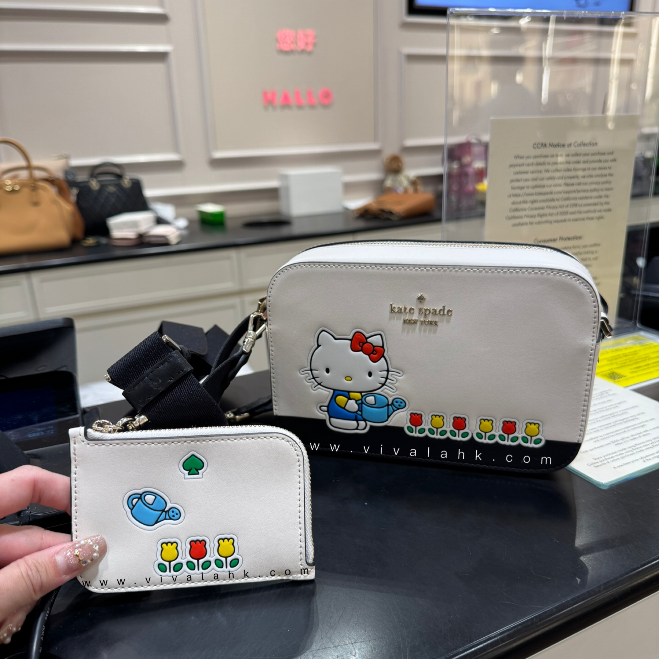 Kate Spade - KSNY x Sanrio Hello Kitty Mini Crossbody B